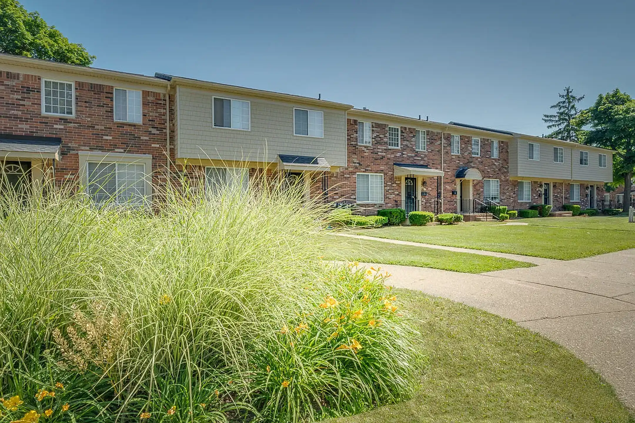 Springwells Park - Dearborn, MI 48120 | ApartmentGuide.com