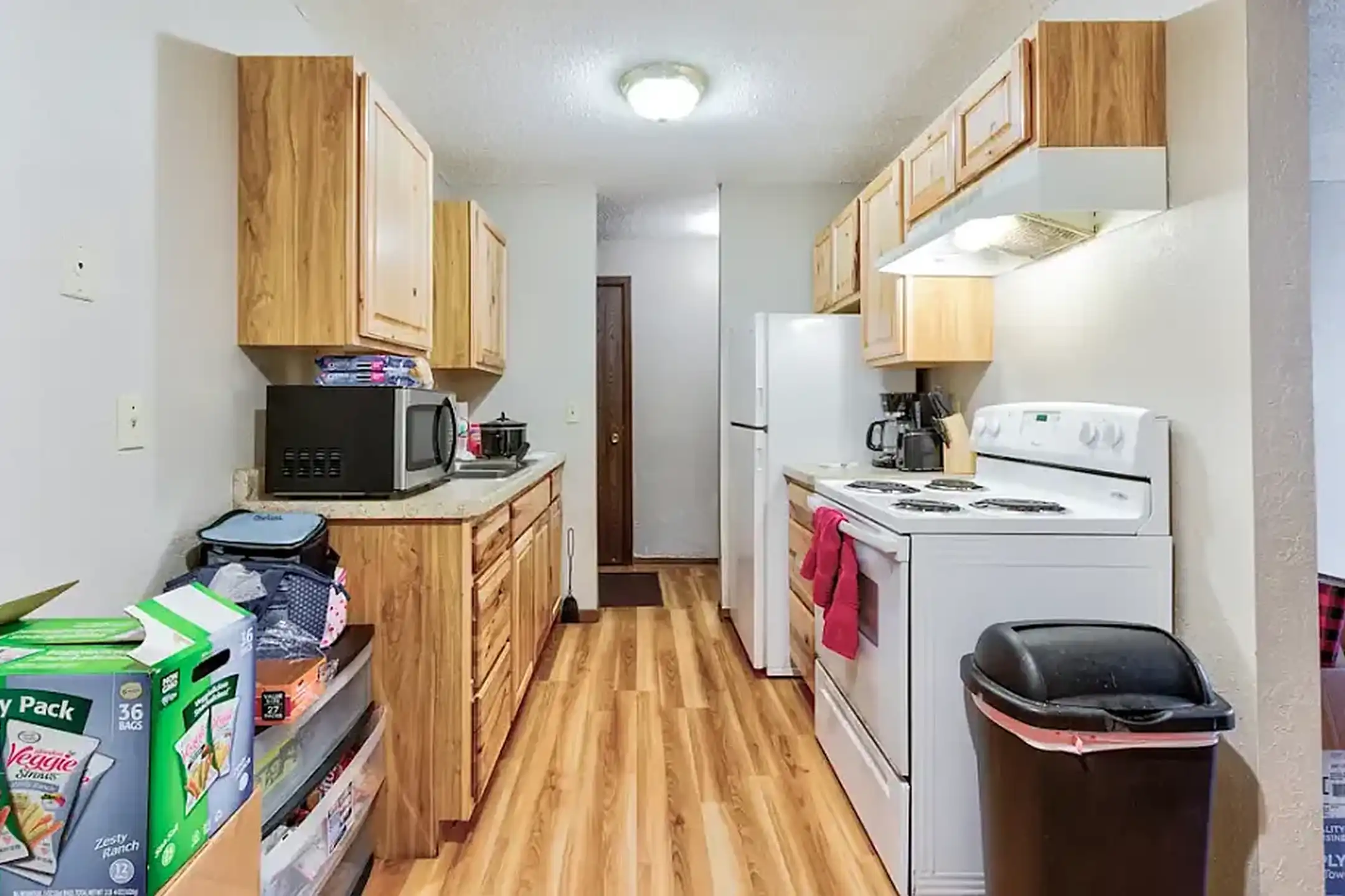 Foot Lake Apartments - Willmar, MN 56201 | ApartmentGuide.com