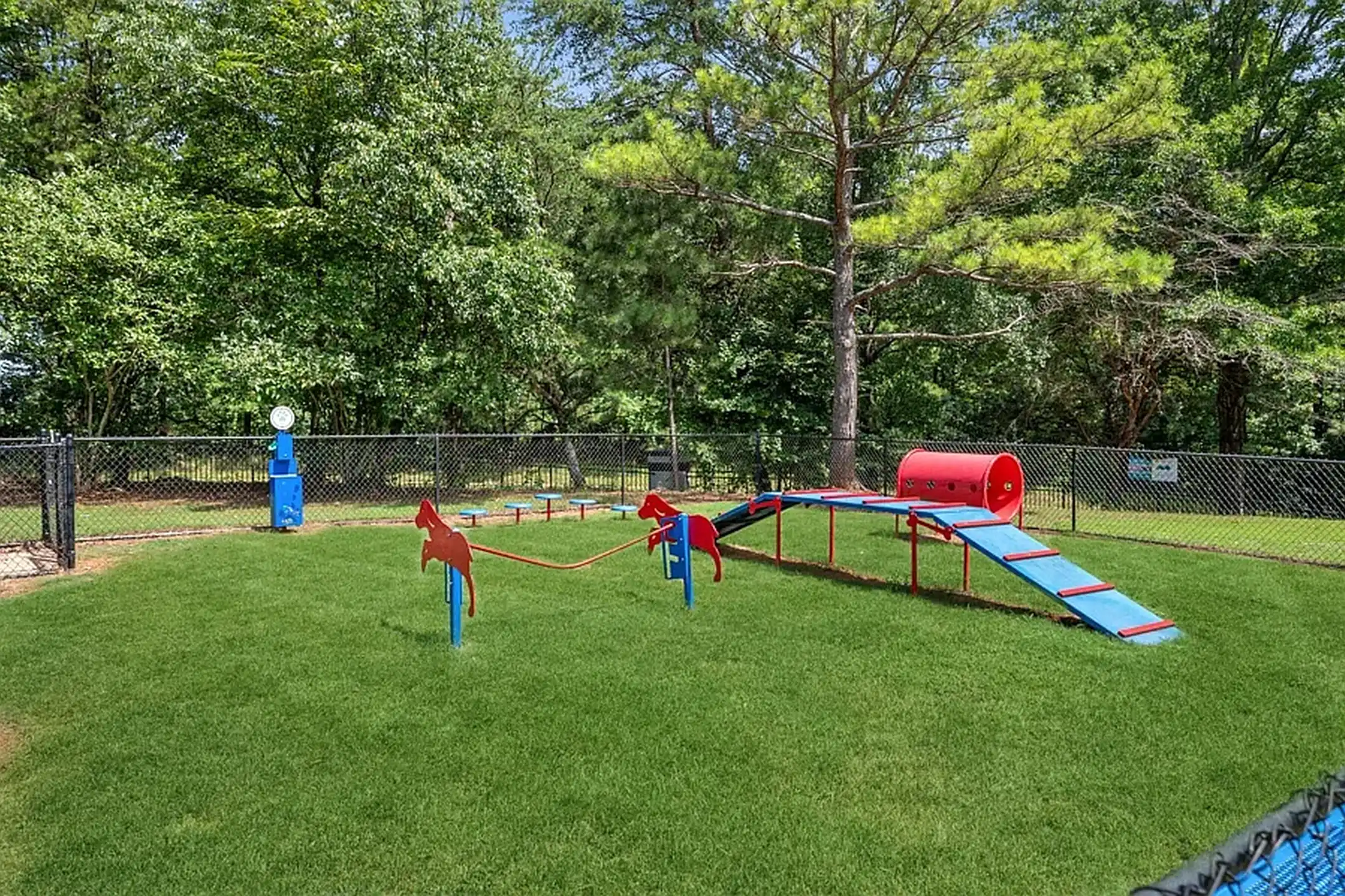 Parc @ 980 - Lawrenceville, GA 30043 | ApartmentGuide.com