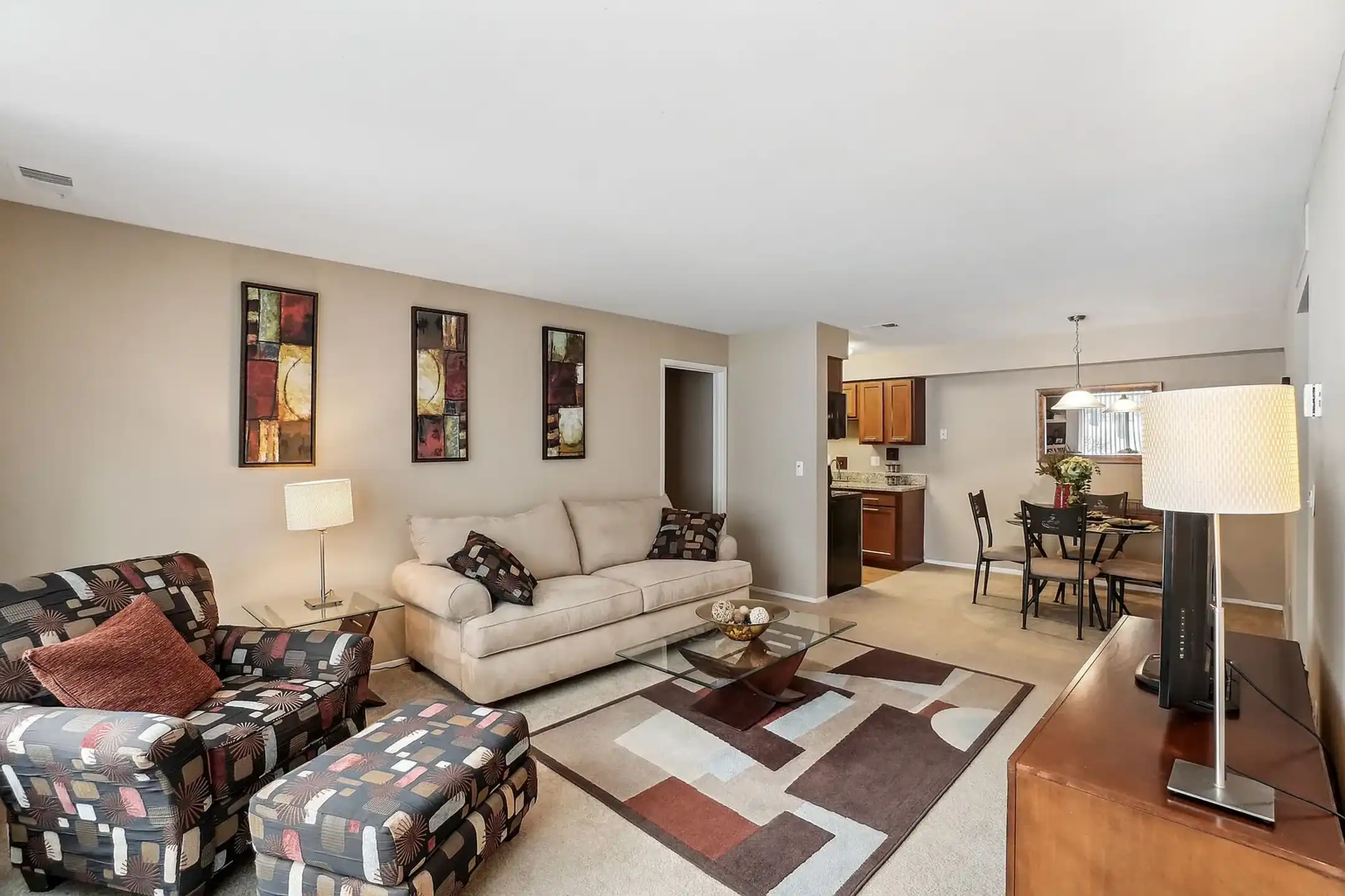 Heights of Novi Apartments - Novi, MI 48375 | ApartmentGuide.com