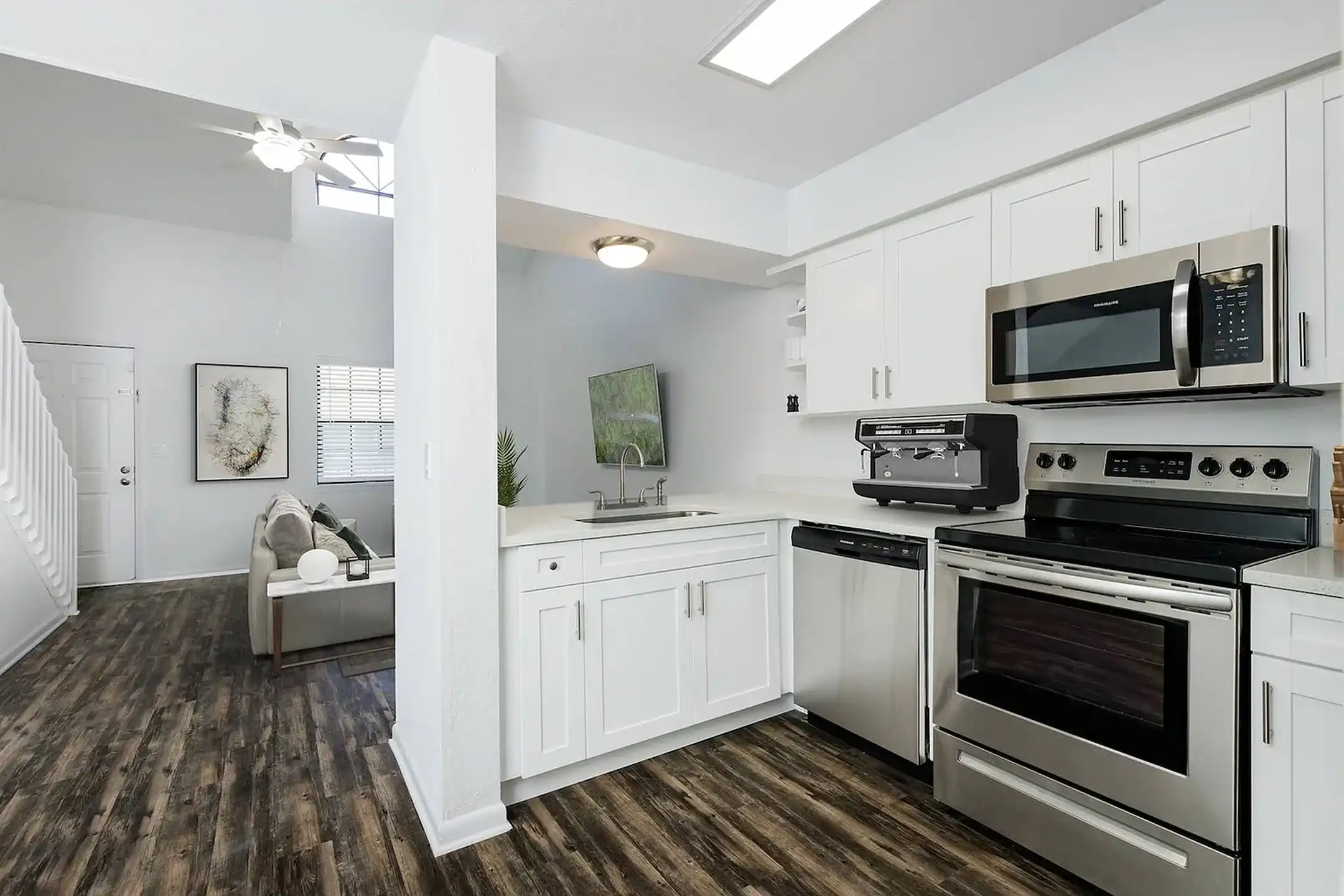 Arlington Square - Gainesville, FL 32601 | ApartmentGuide.com