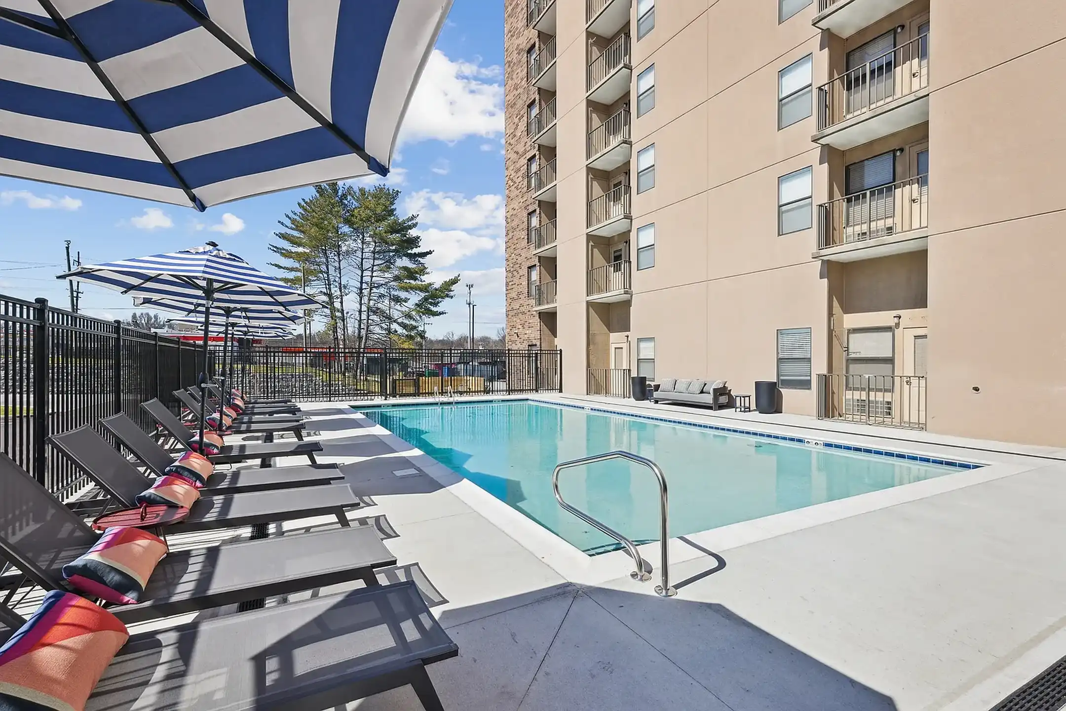 200 Webster - Madison, TN 37115 | ApartmentGuide.com