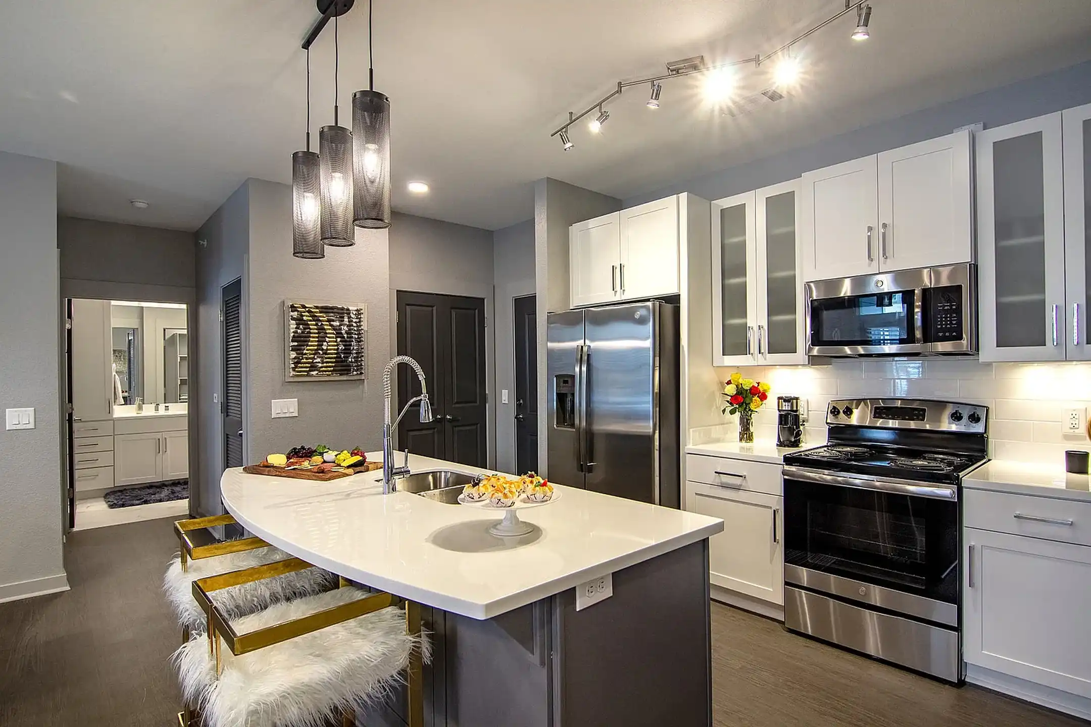 The Pointe North Hills - North Little Rock, AR 72116 | ApartmentGuide.com