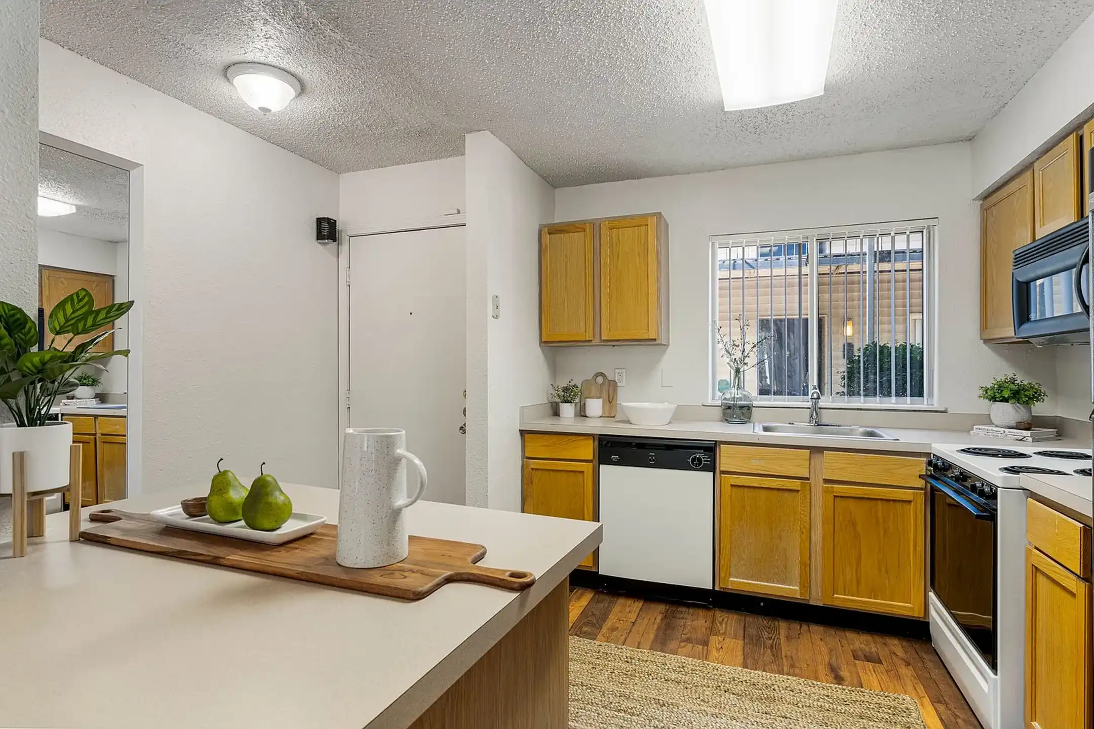 Deerfield Estates - Tulsa, OK 74137 | ApartmentGuide.com