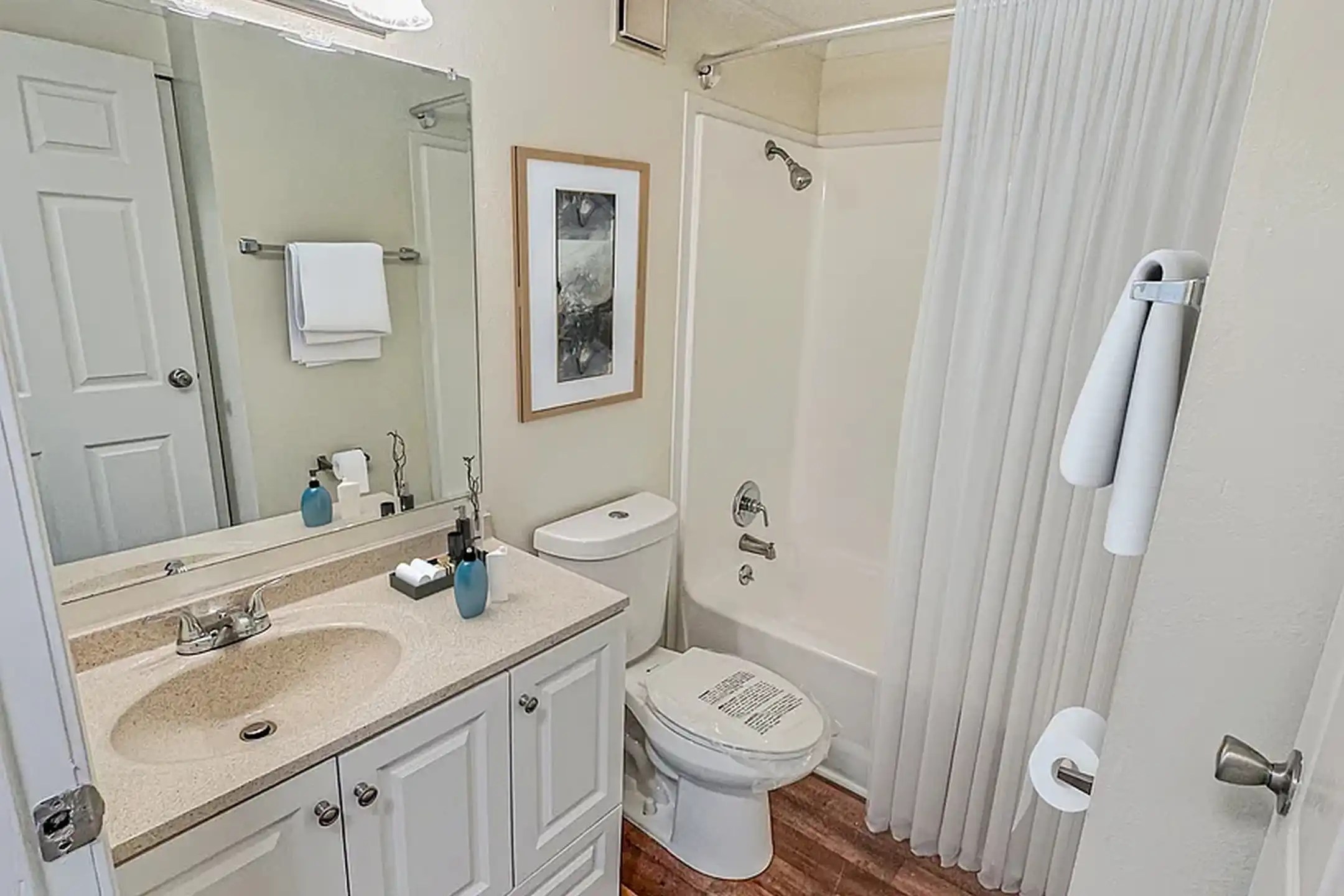 Amber Ridge Apartments - Richmond, VA 23228 | ApartmentGuide.com