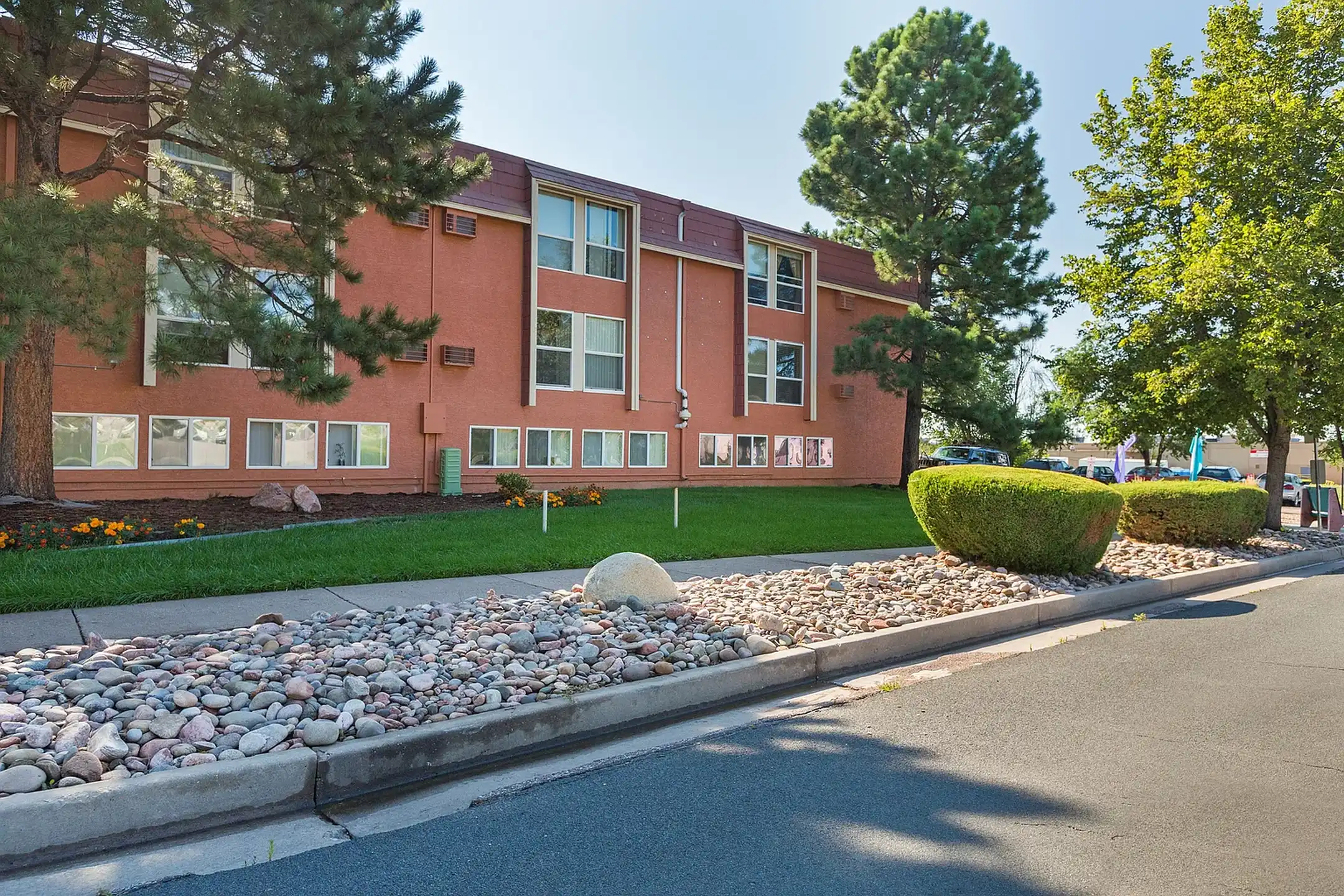 Wind River Place Apartments - Colorado Springs, CO 80904 ...