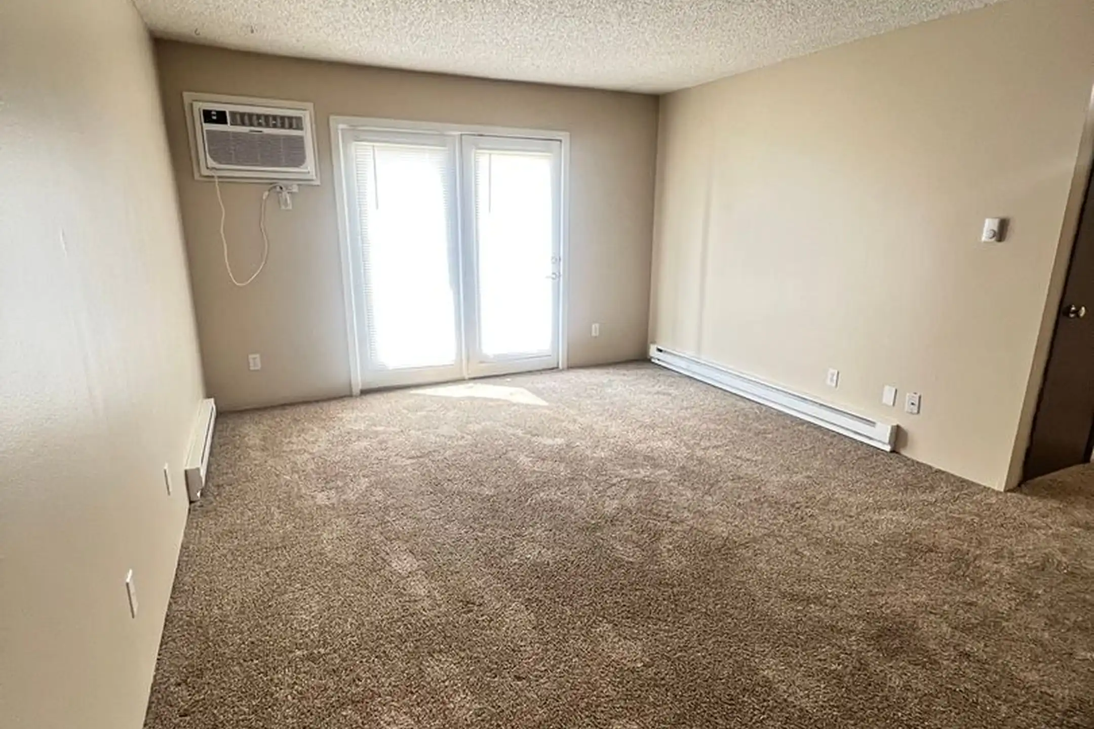 395 4th St unit 390-14 - Waukee, IA 50263 | ApartmentGuide.com