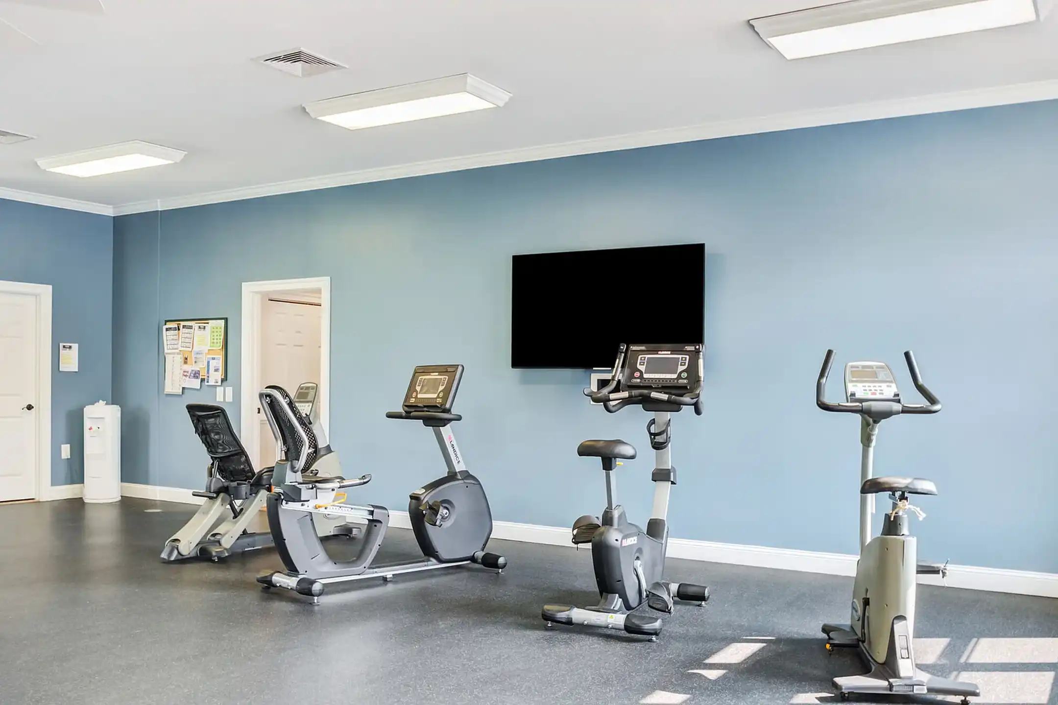 Westgate Village - Frazer, PA 19355 | ApartmentGuide.com