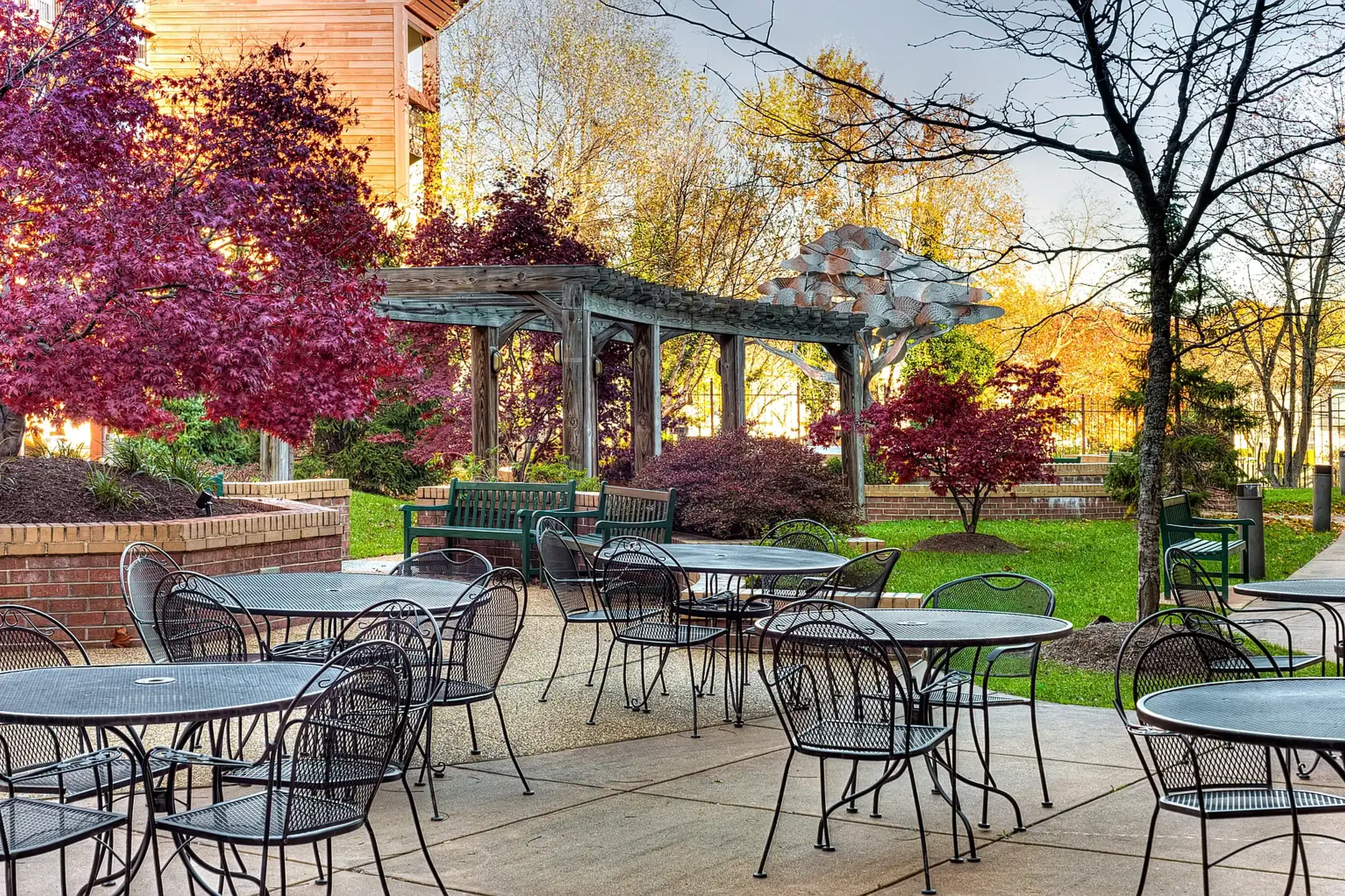 Clinton Manor - Clinton, MD 20735 | ApartmentGuide.com