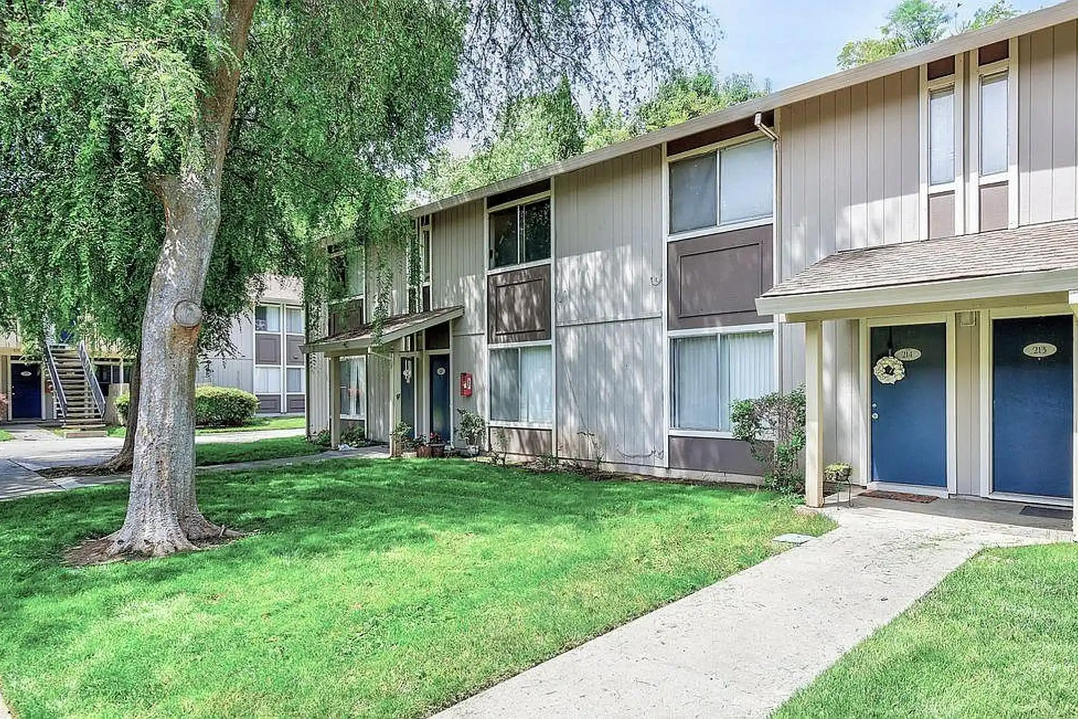 Almaden Terrace - San Jose, CA 95125 | ApartmentGuide.com