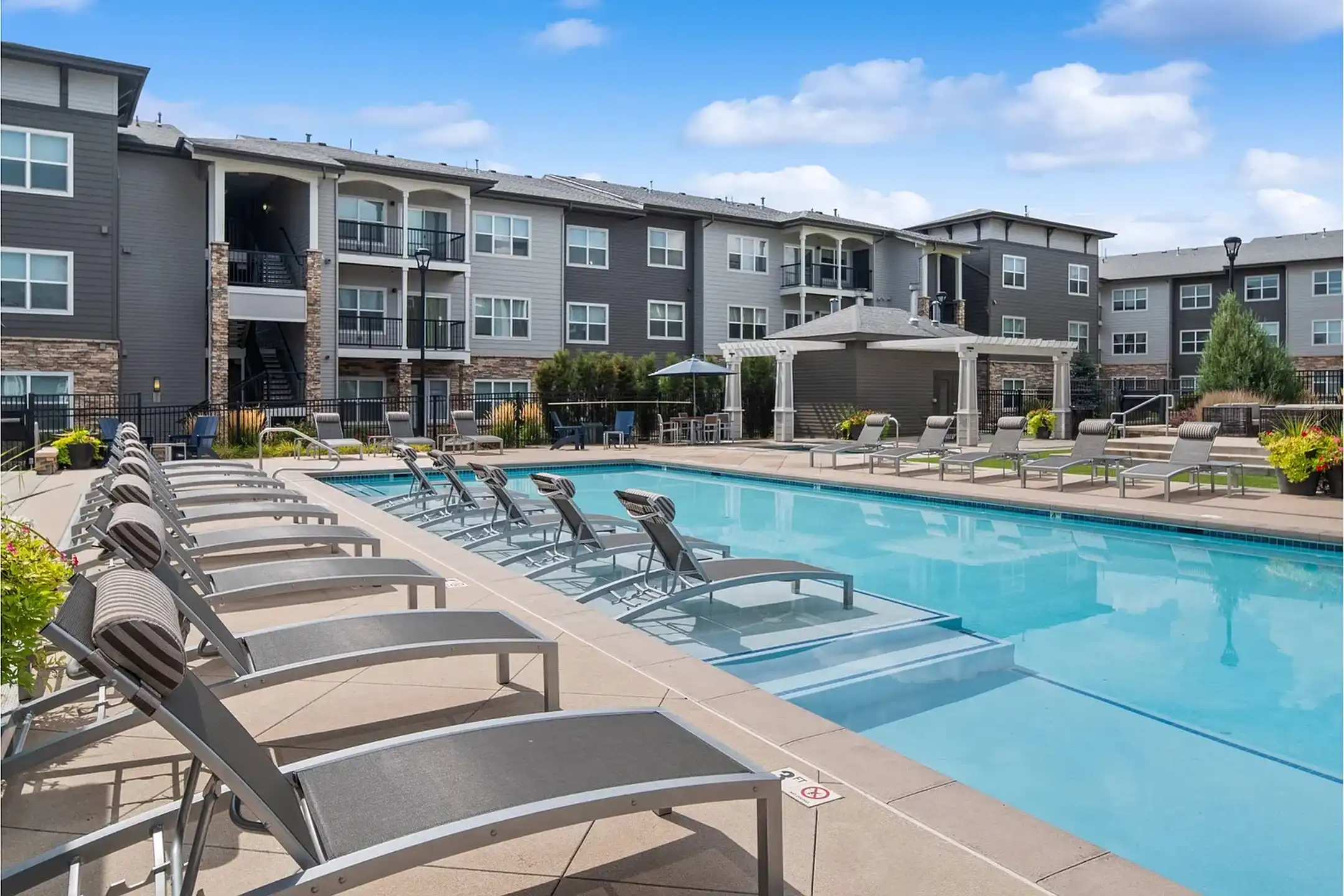 Carrick Bend - Northglenn, CO 80233 | ApartmentGuide.com