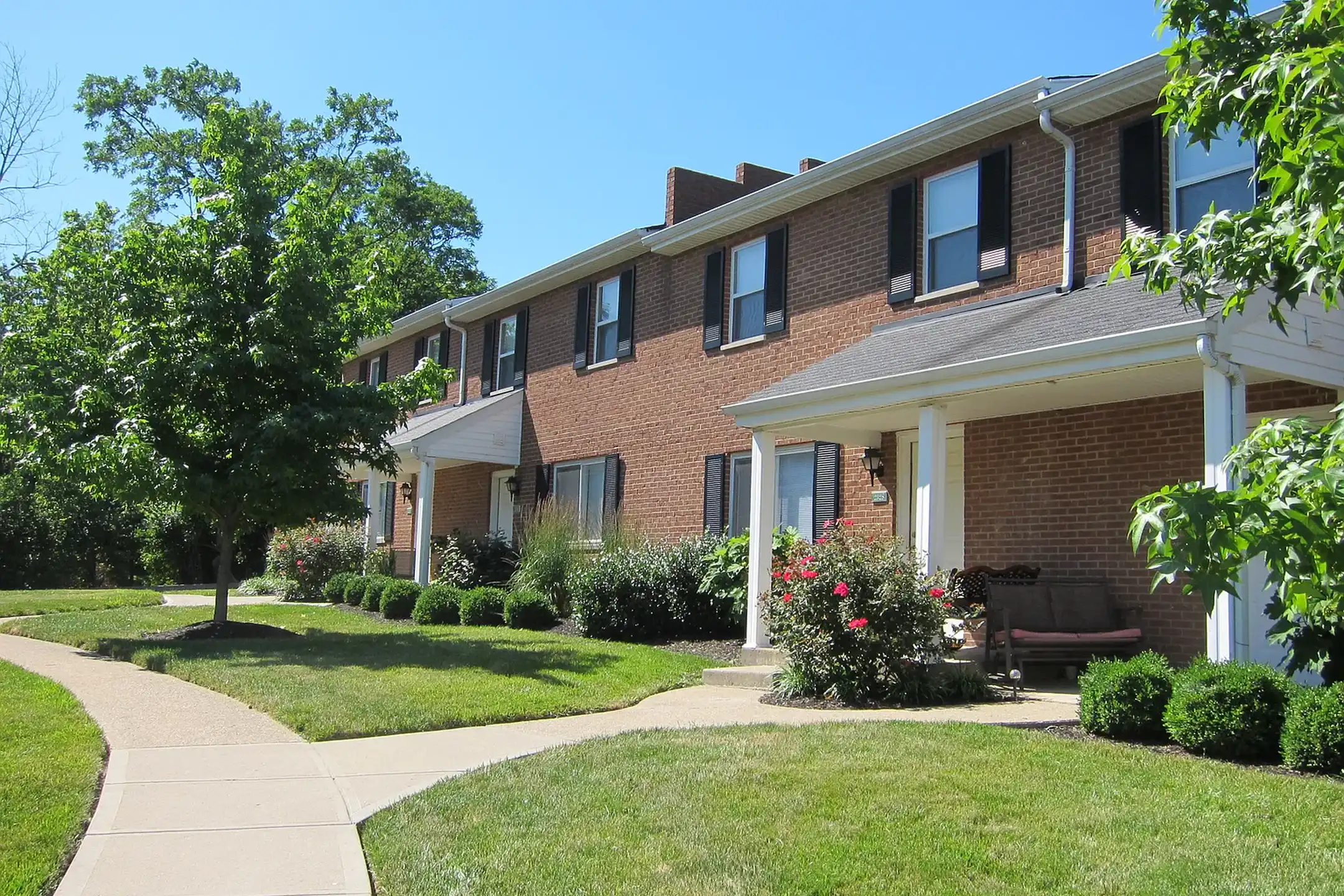 Reserve at Ft. Mitchell Apartments - Fort Mitchell, KY 41017 ...