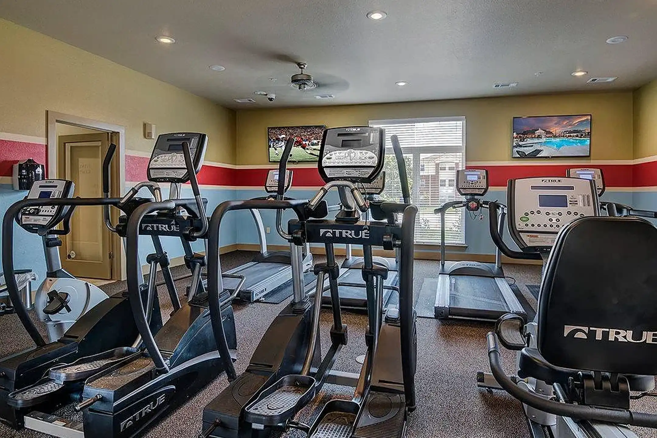 Walton Crossing Apartments - Bentonville, AR 72712 | ApartmentGuide.com