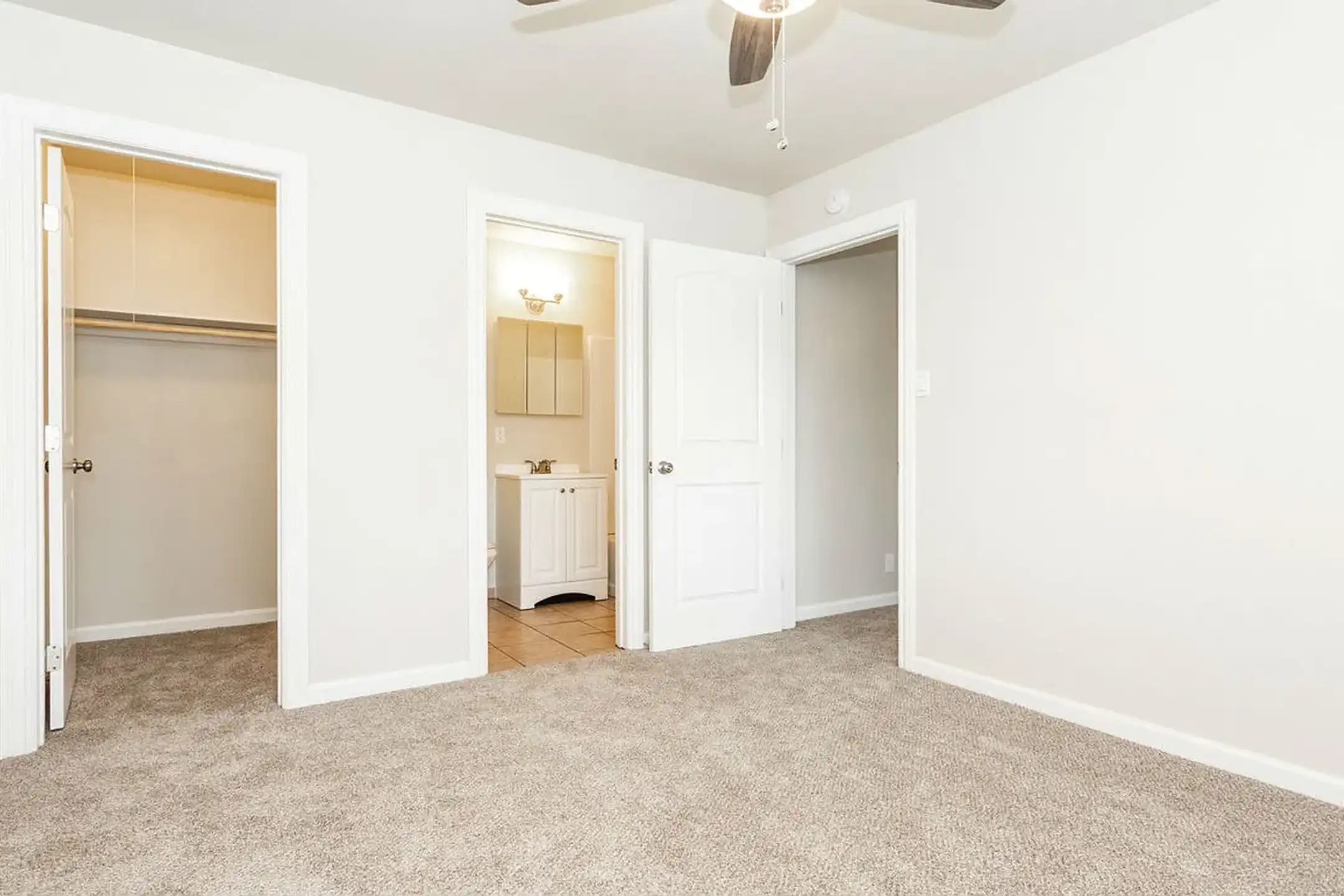 Sunset Village Apartments - West Sacramento, CA 95691 | ApartmentGuide.com