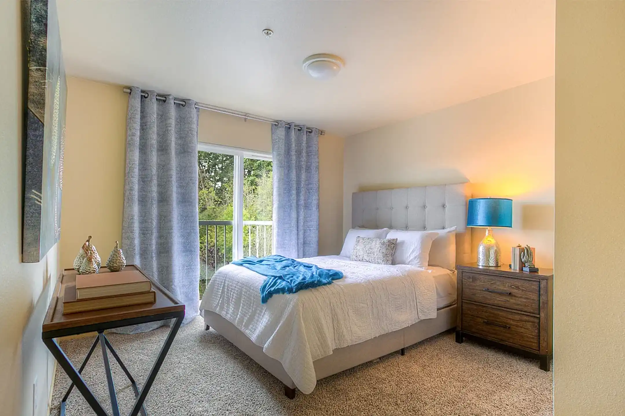 The Seasons at Lea Hill Village - Auburn, WA 98092 | ApartmentGuide.com
