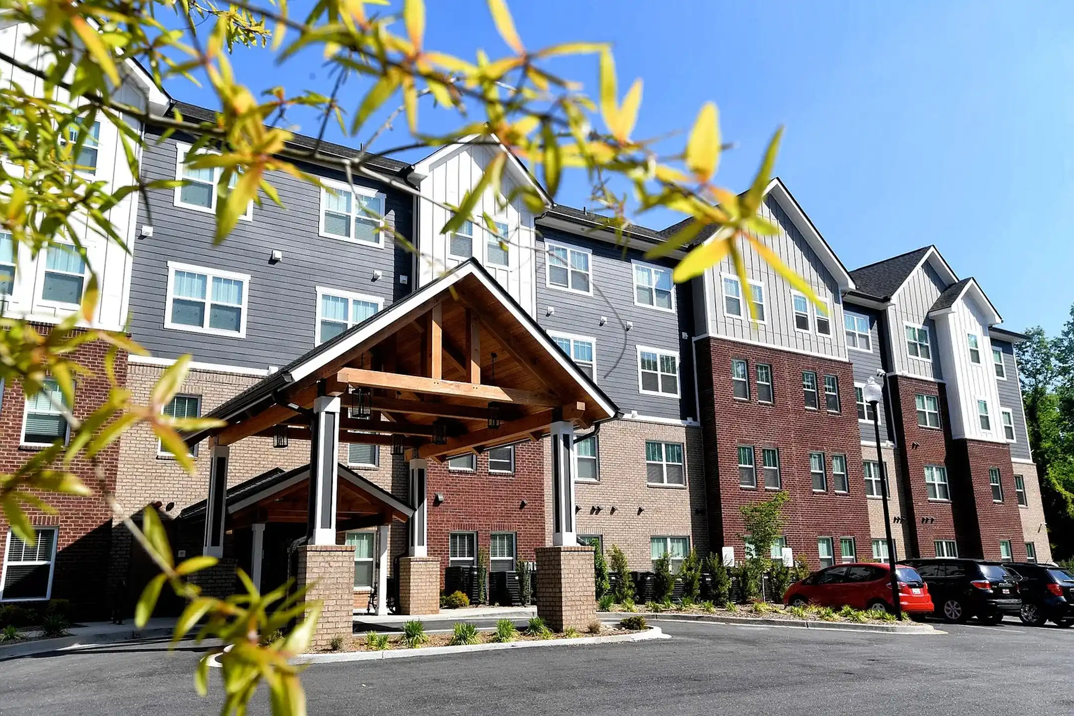 Renaissance Place - Greenville, SC 29607 | ApartmentGuide.com