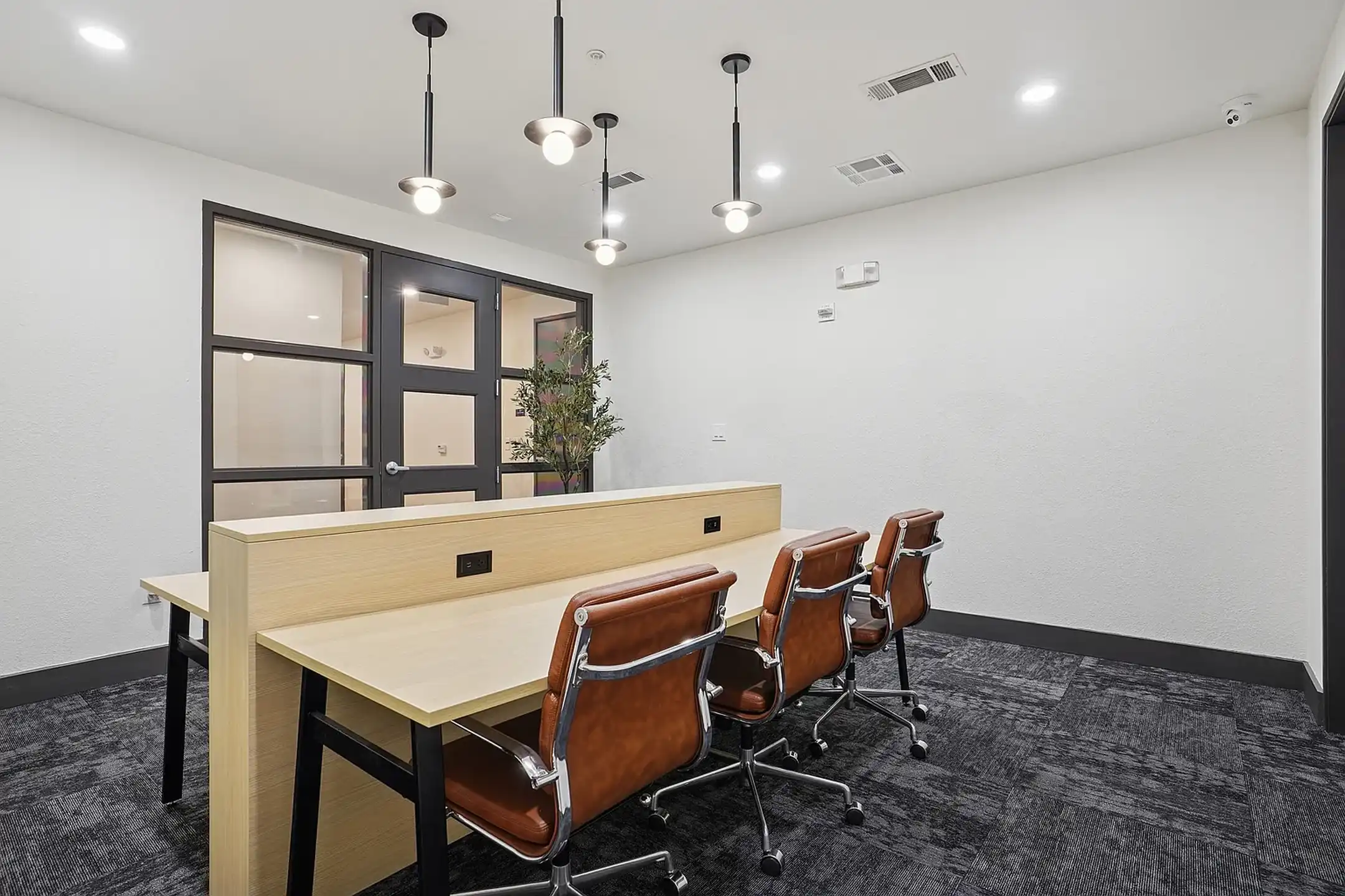 Rockwall Commons - Rockwall, TX 75087 | ApartmentGuide.com