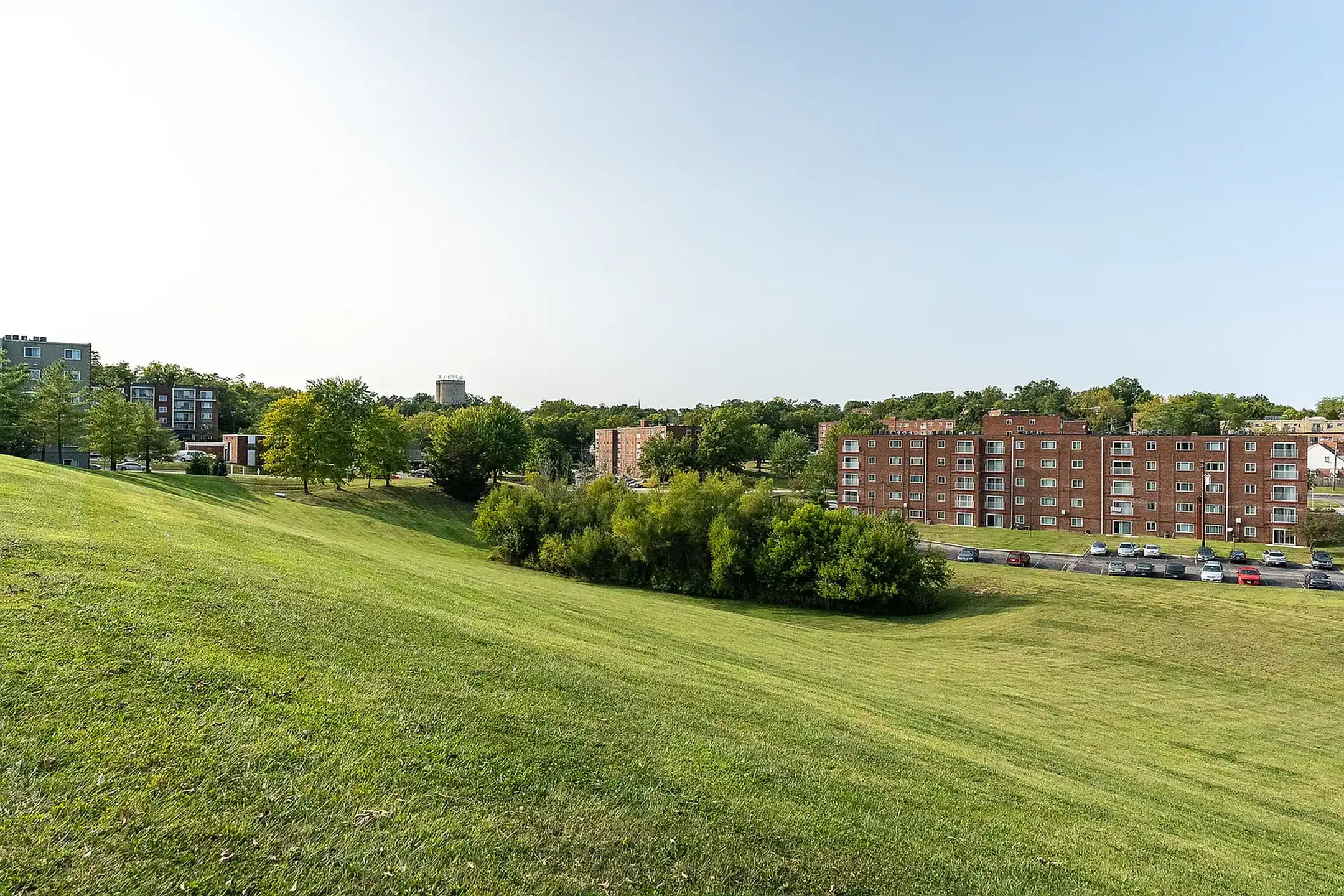 Vantage Pointe West Apartment Homes - Cincinnati, OH 45238 ...