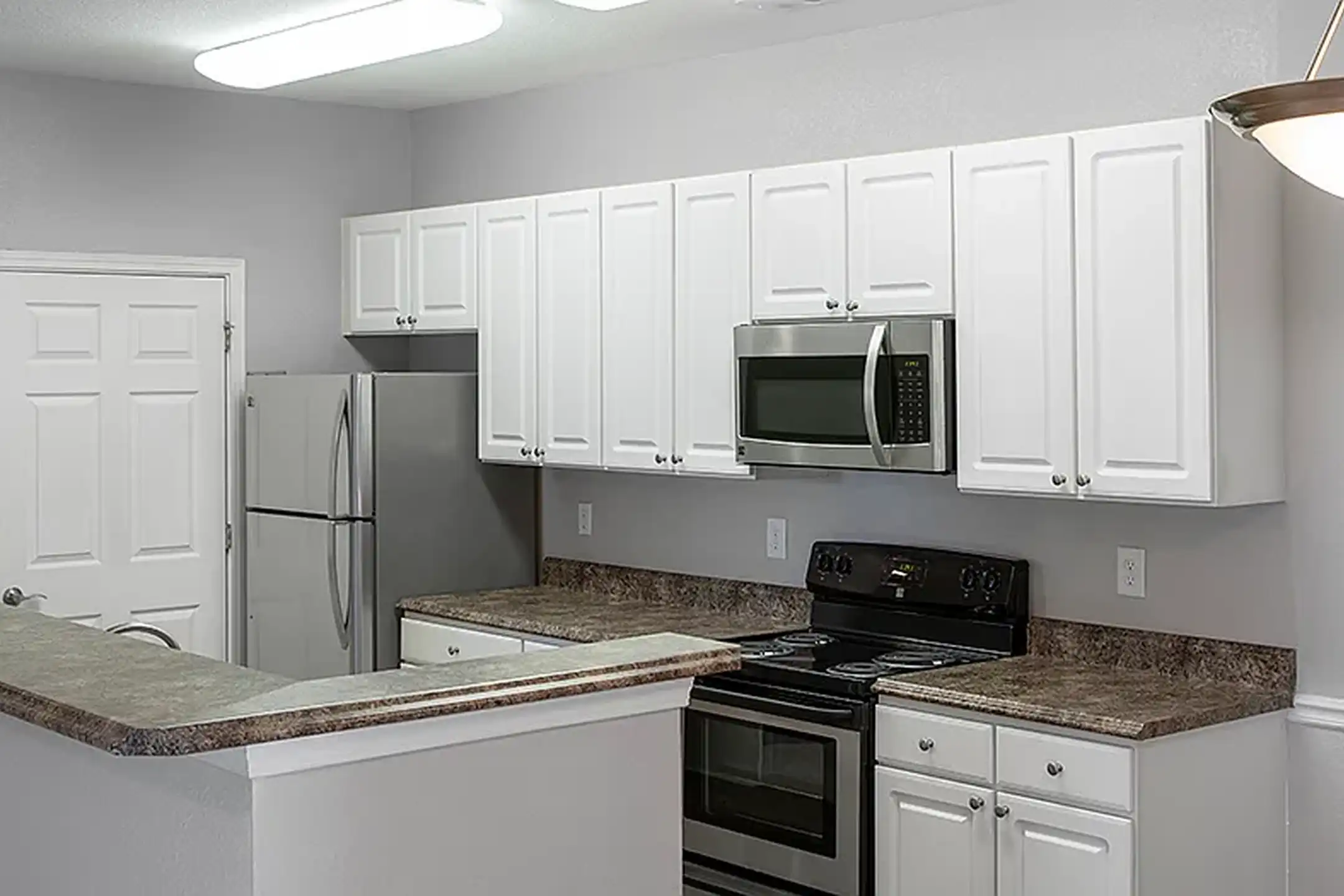 MAA Benton - Savannah, GA 31407 | ApartmentGuide.com