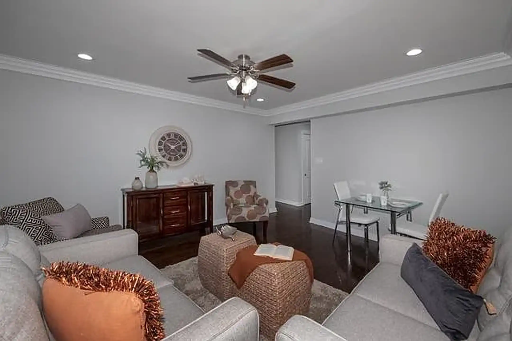 Fairfield Manor at Douglaston - Douglaston, NY 11363 | ApartmentGuide.com