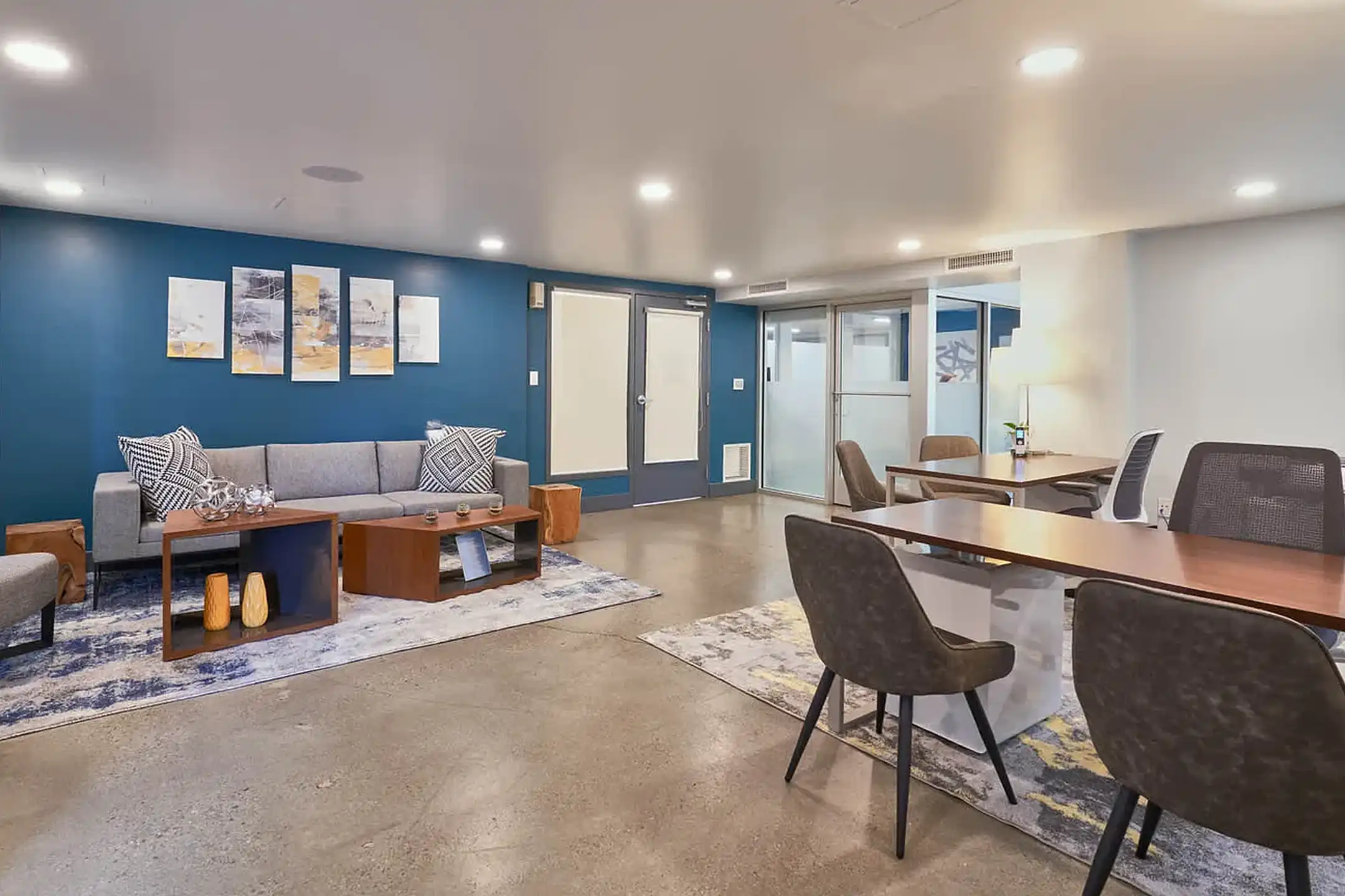 Moda - Seattle, WA 98121 | ApartmentGuide.com