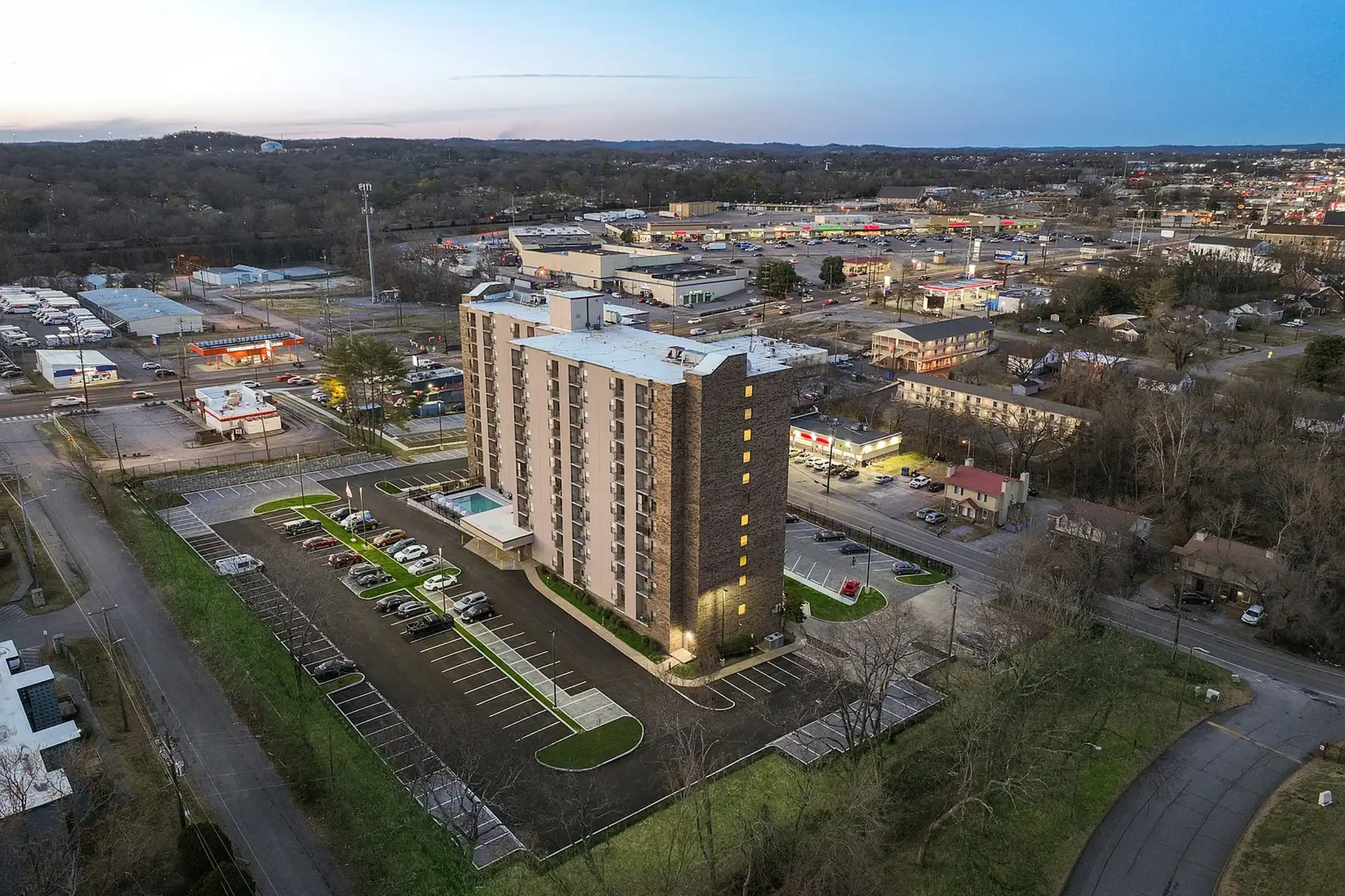 200 Webster - Madison, TN 37115 | ApartmentGuide.com