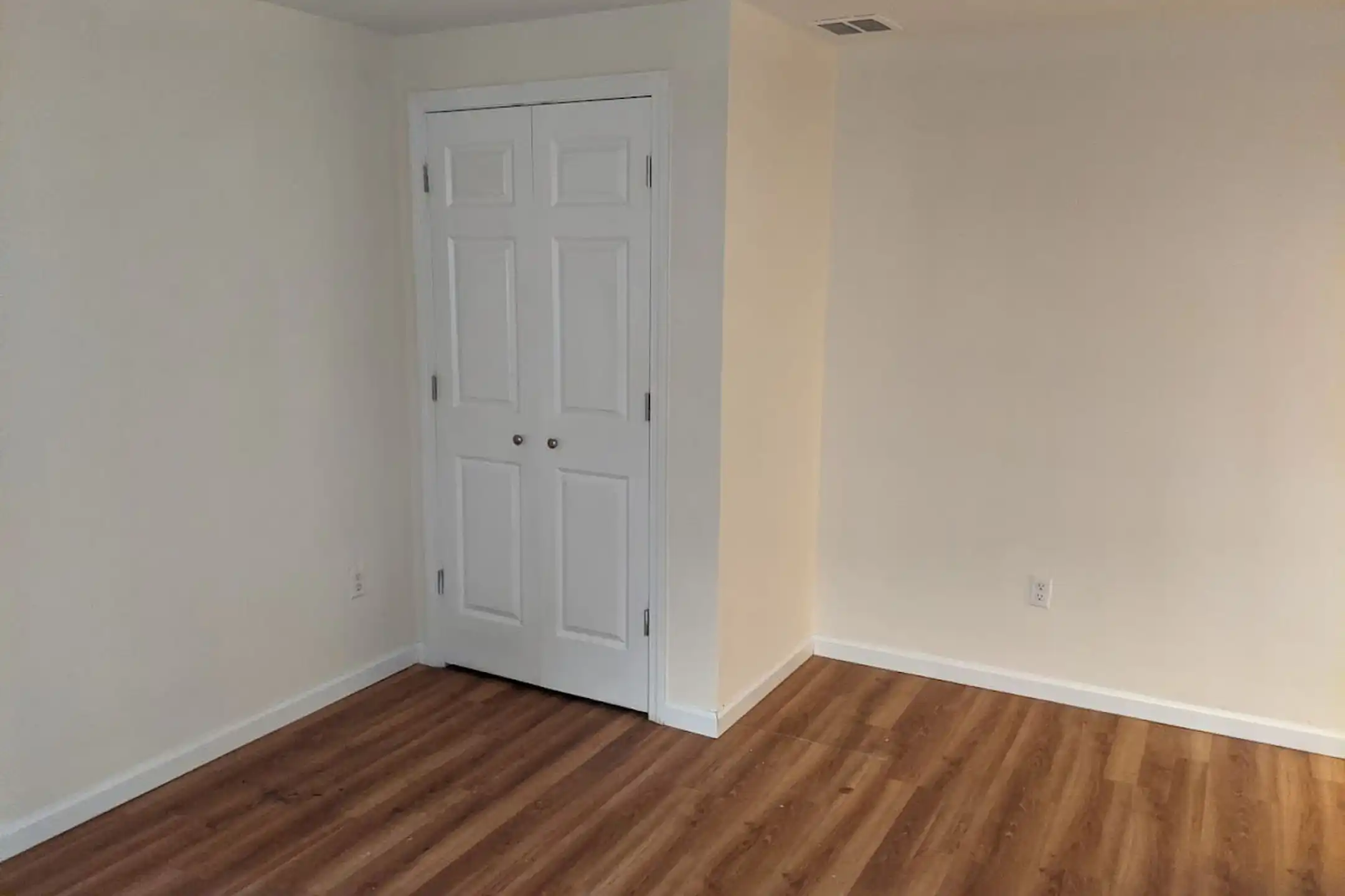 59 Elizabeth St unit 59D - Derby, CT 06418 | ApartmentGuide.com