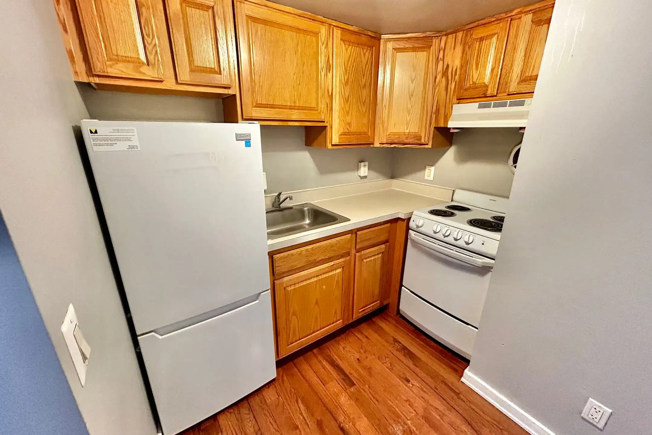 848 Tappan Ave unit 12 - Ann Arbor, MI 48104 | ApartmentGuide.com