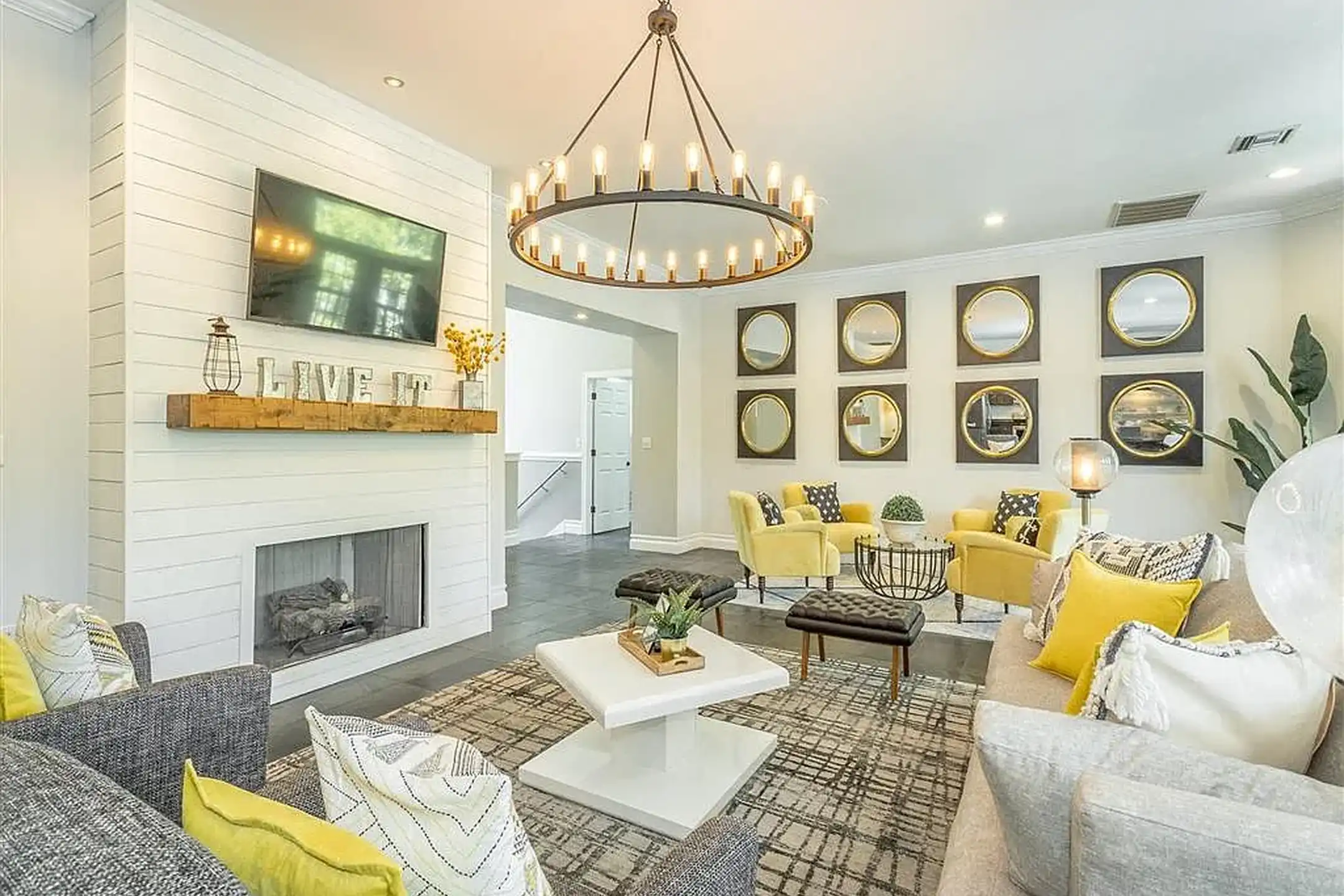 The Avenues of Lakeshore - Birmingham, AL 35211 | ApartmentGuide.com