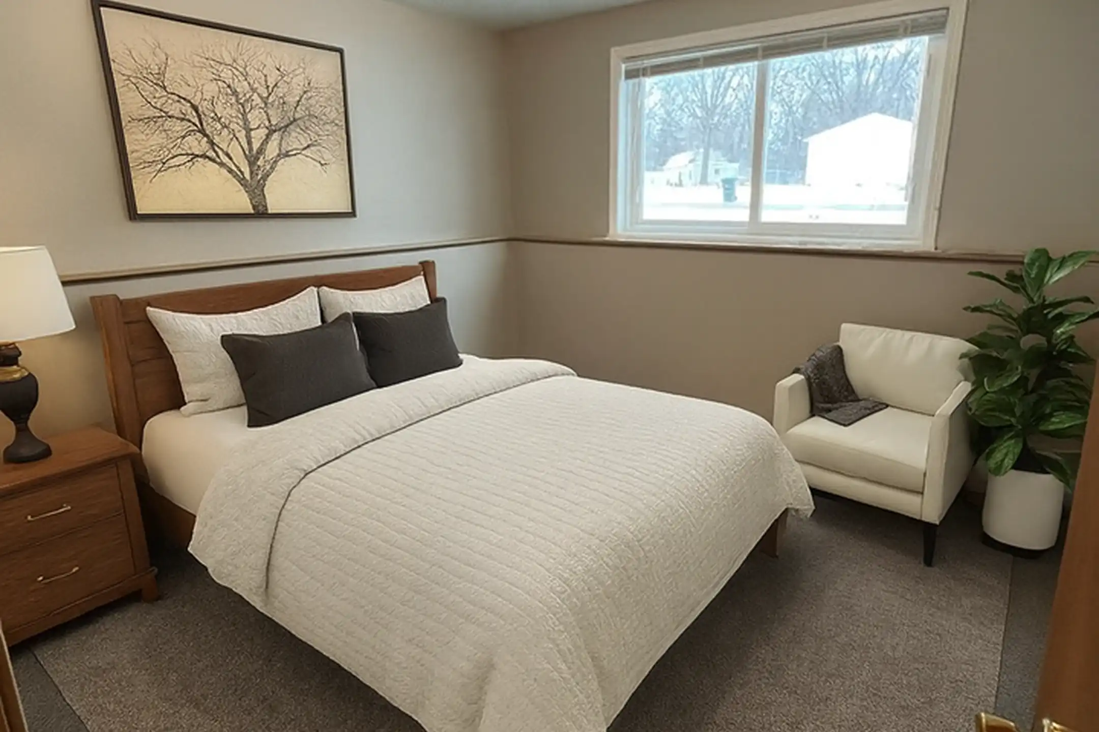 1271 Black Hawk Rd unit 4 - Waterloo, IA 50701 | ApartmentGuide.com