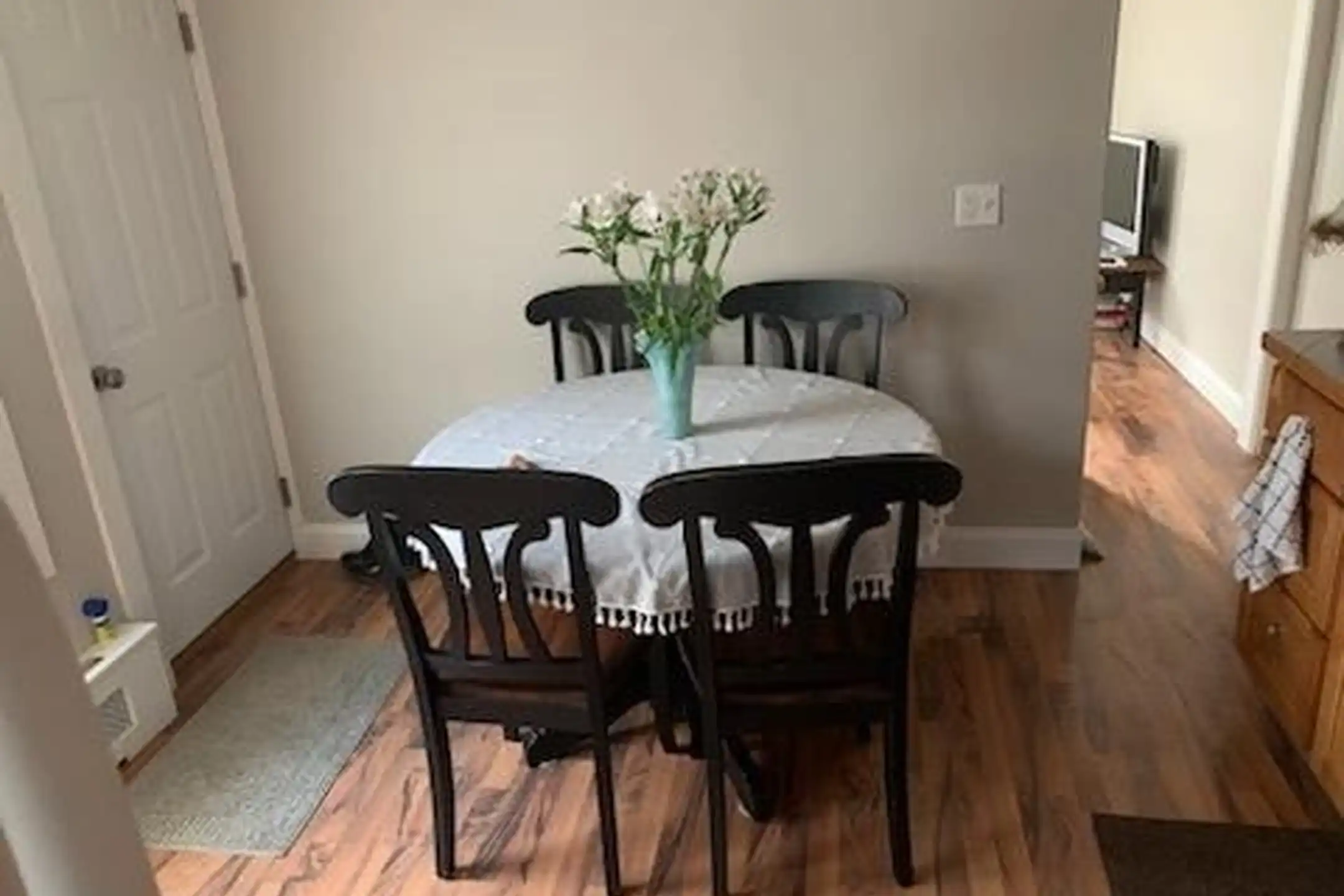 25 Randall St unit 25 - Palmer, MA 01069 | ApartmentGuide.com