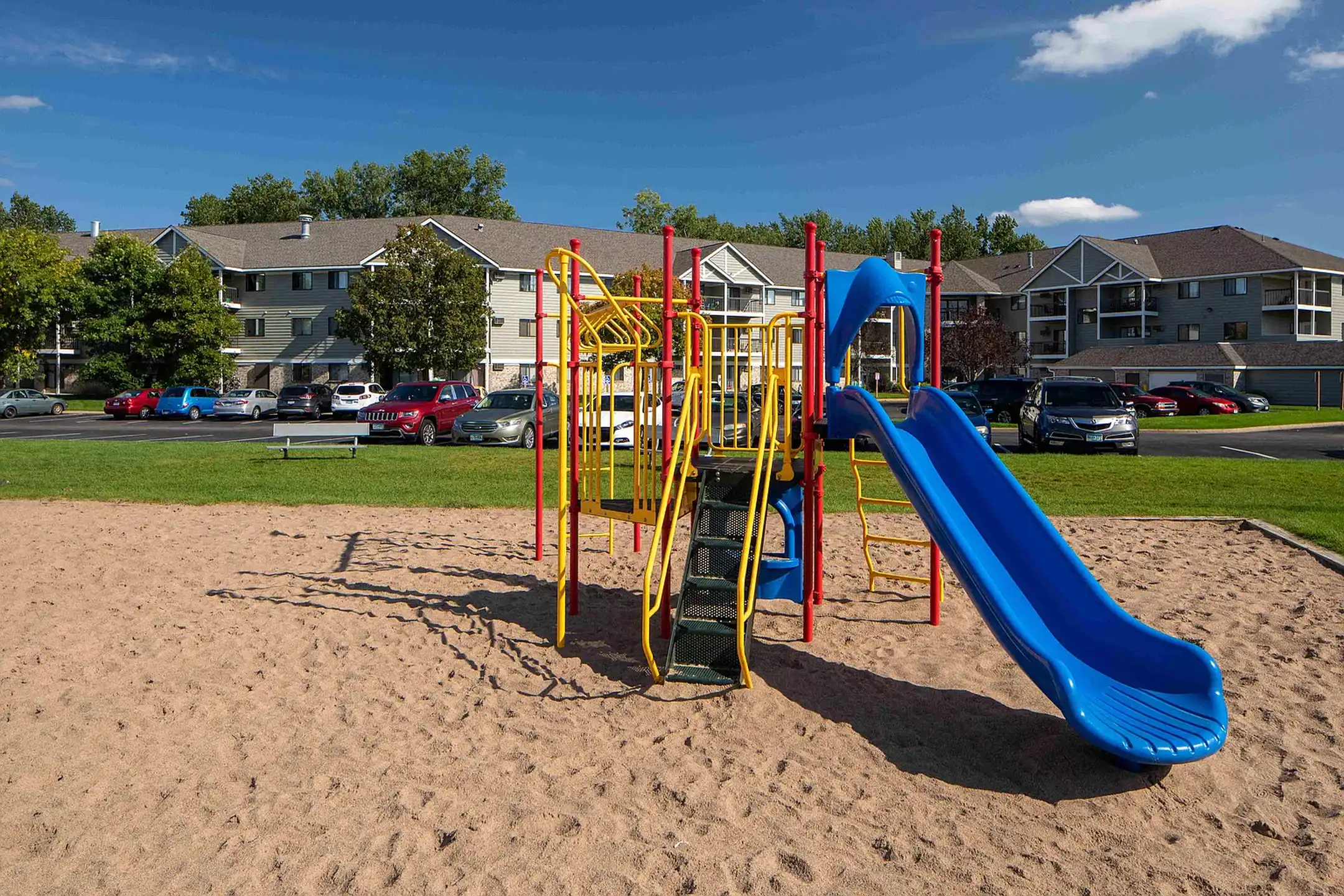 Wellington Ridge - Coon Rapids, MN 55433 | ApartmentGuide.com