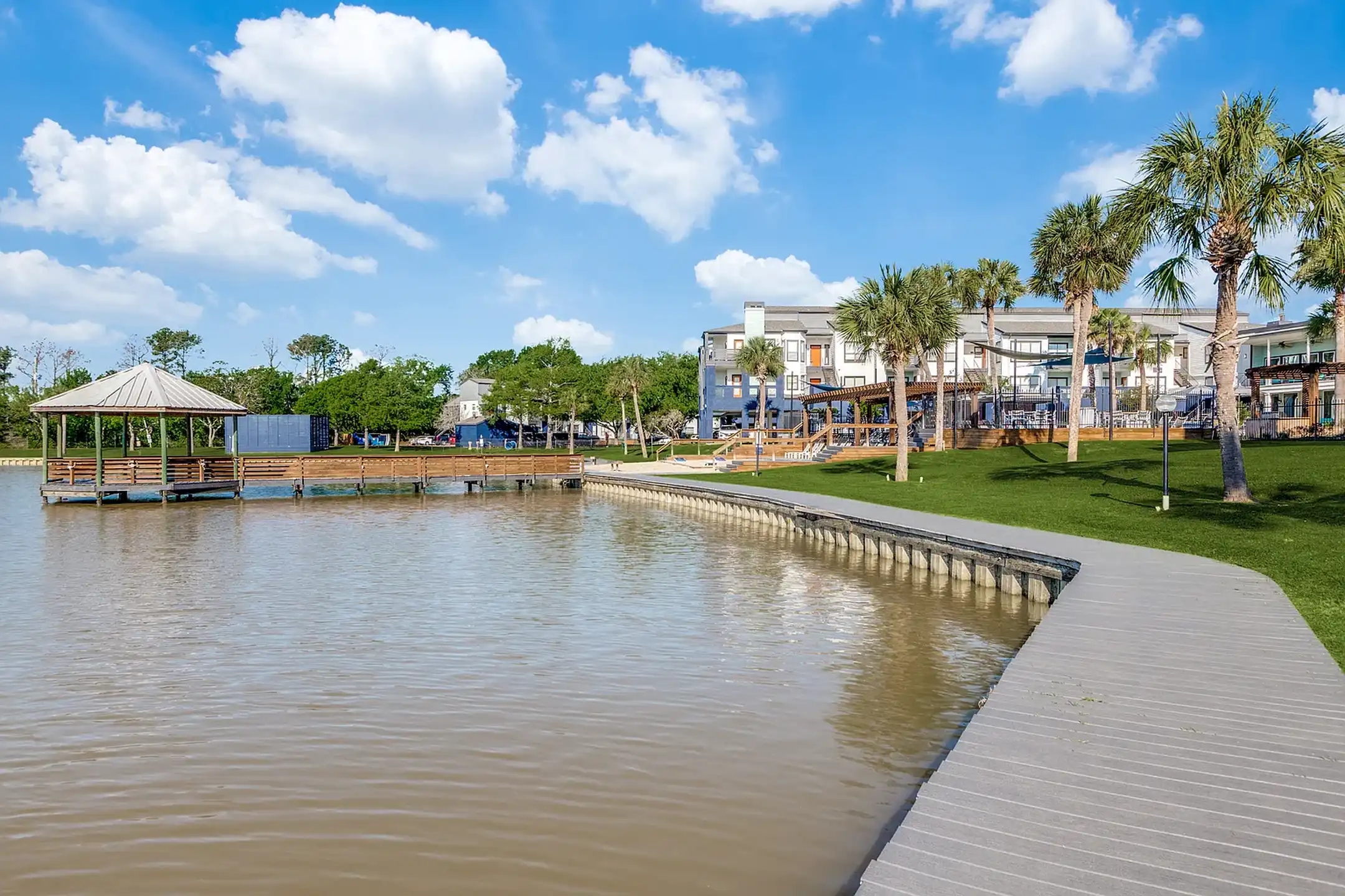 The Pearce on the Lake - Houston, TX 77058 | ApartmentGuide.com
