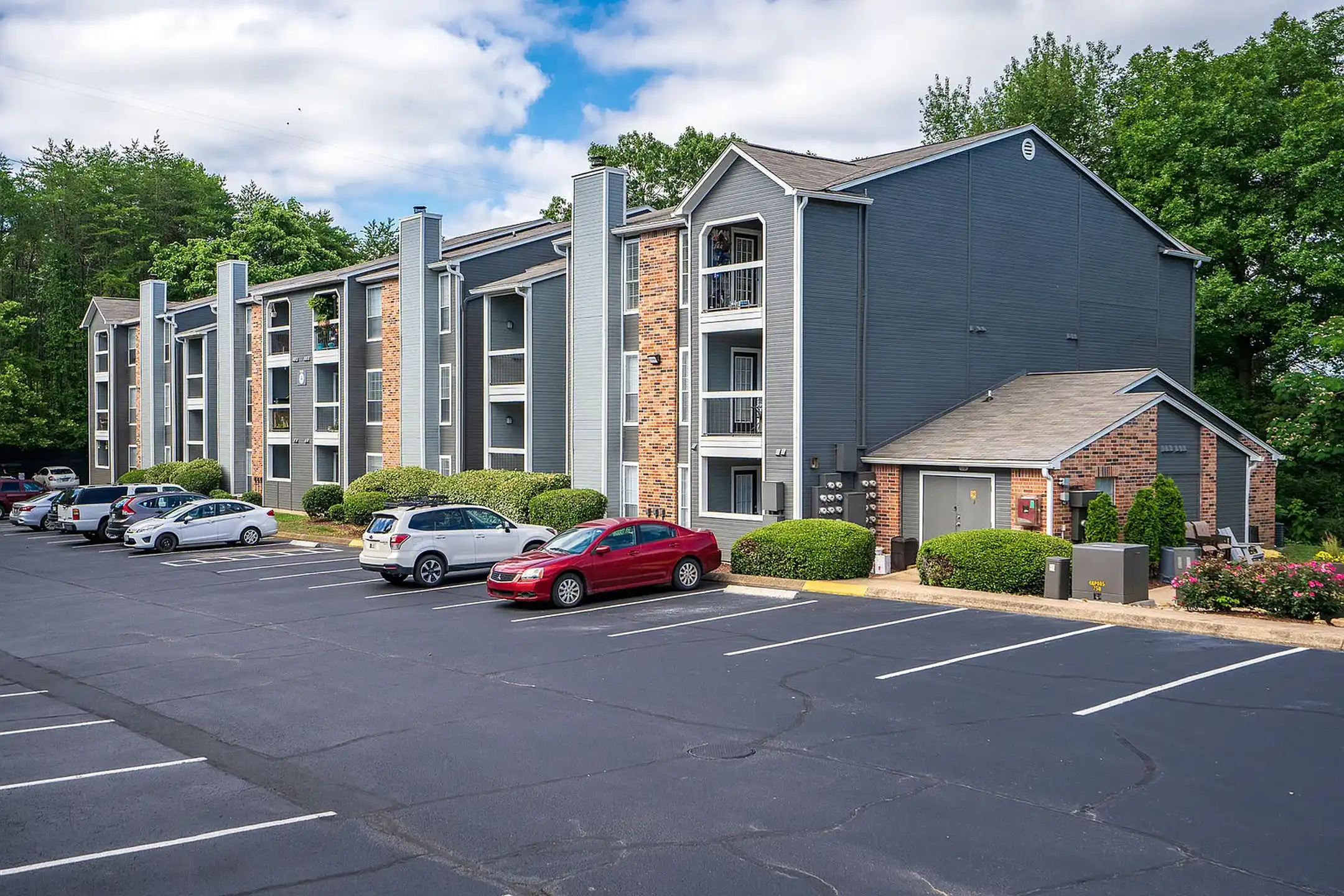 Ridgemont at Stringers Ridge - Chattanooga, TN 37415 | ApartmentGuide.com