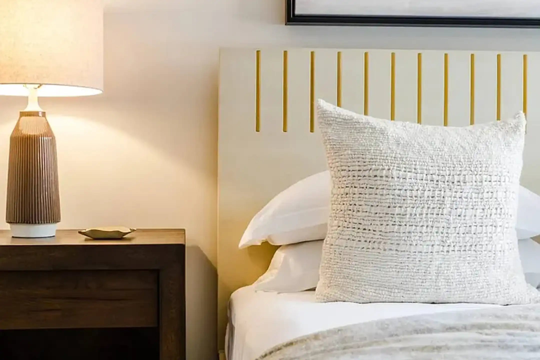 The James - Park Ridge, NJ 07656 | ApartmentGuide.com