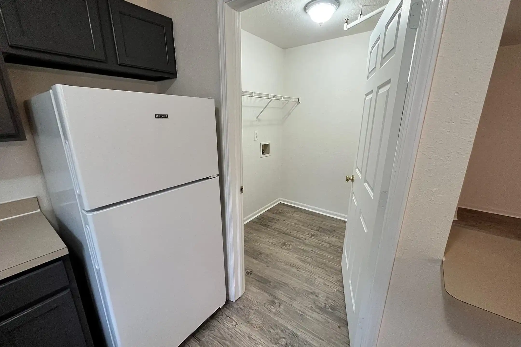 Vista Rose Apartments - Roseville, MI 48066 | ApartmentGuide.com