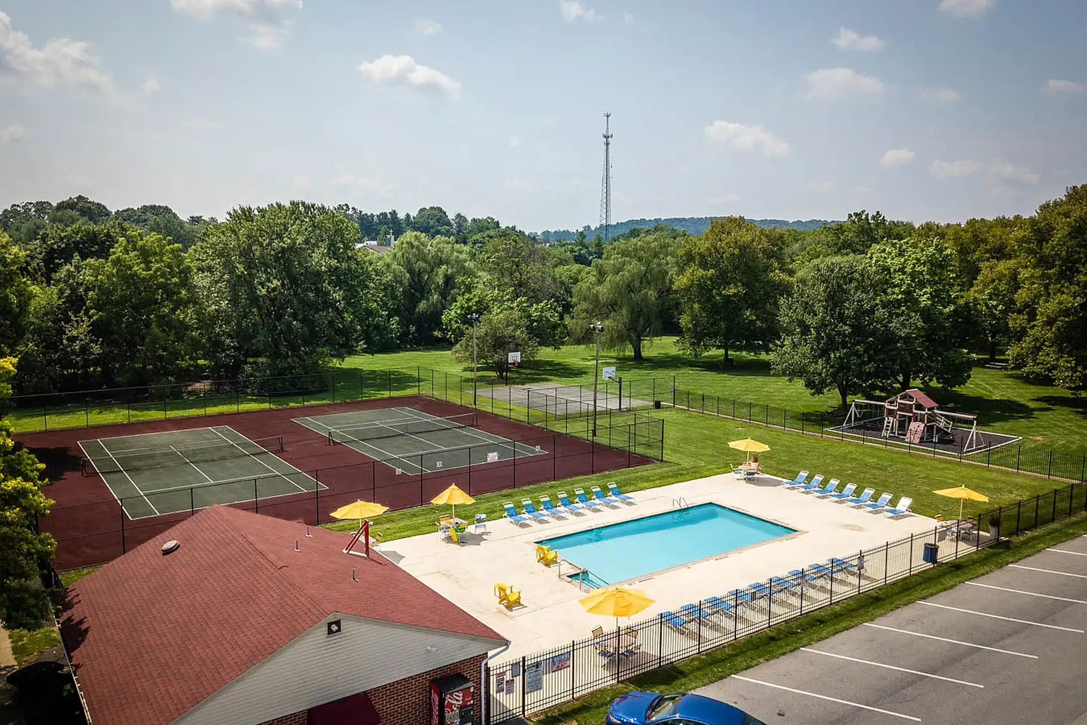 Colebrook Apartments - Lancaster, PA 17601 | ApartmentGuide.com