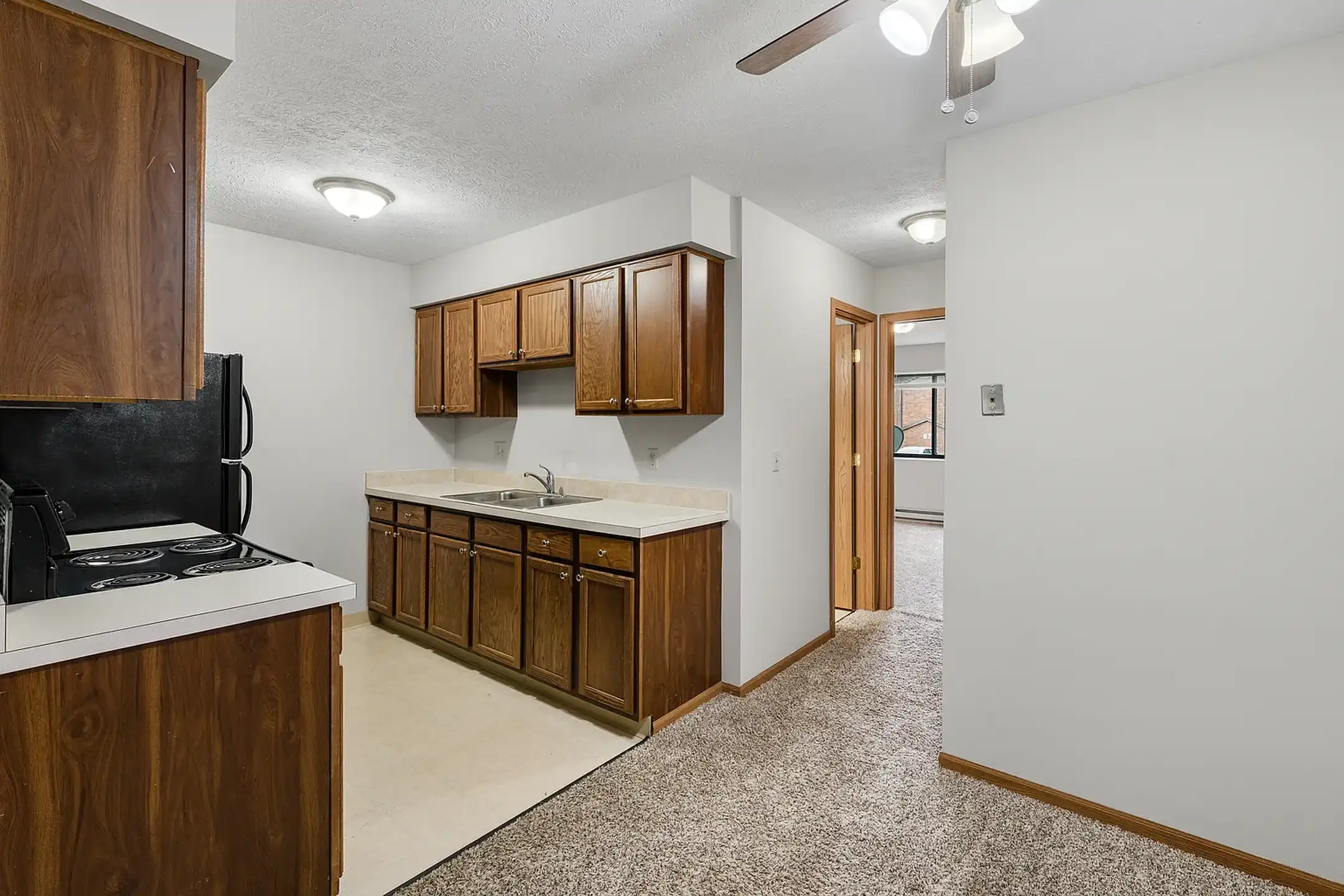 Firestone Park - Akron, OH 44301 | ApartmentGuide.com