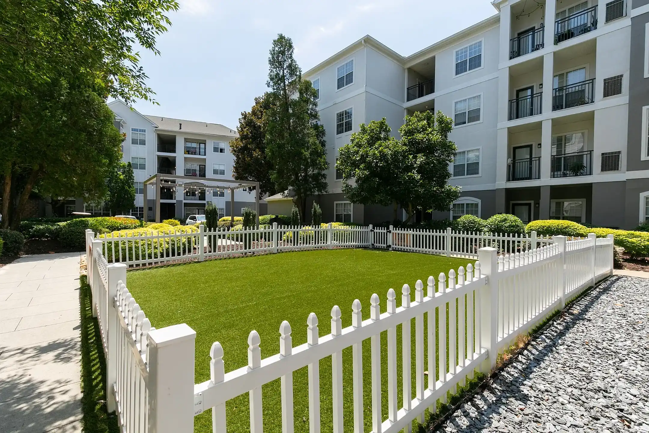 Willowest in Lindbergh - Atlanta, GA 30324 | ApartmentGuide.com