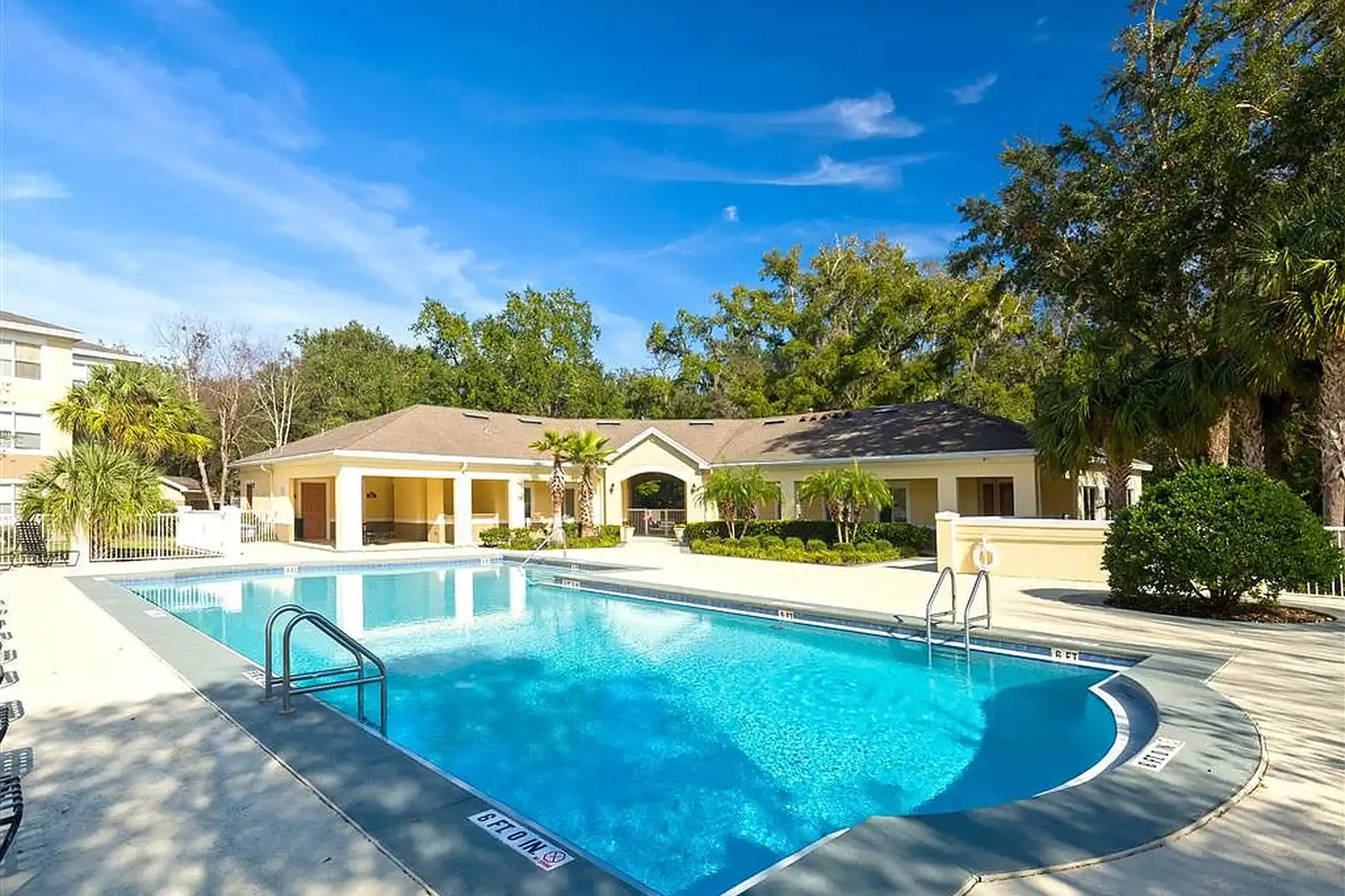 Leigh Meadows Apartments - Jacksonville, FL 32257 | ApartmentGuide.com