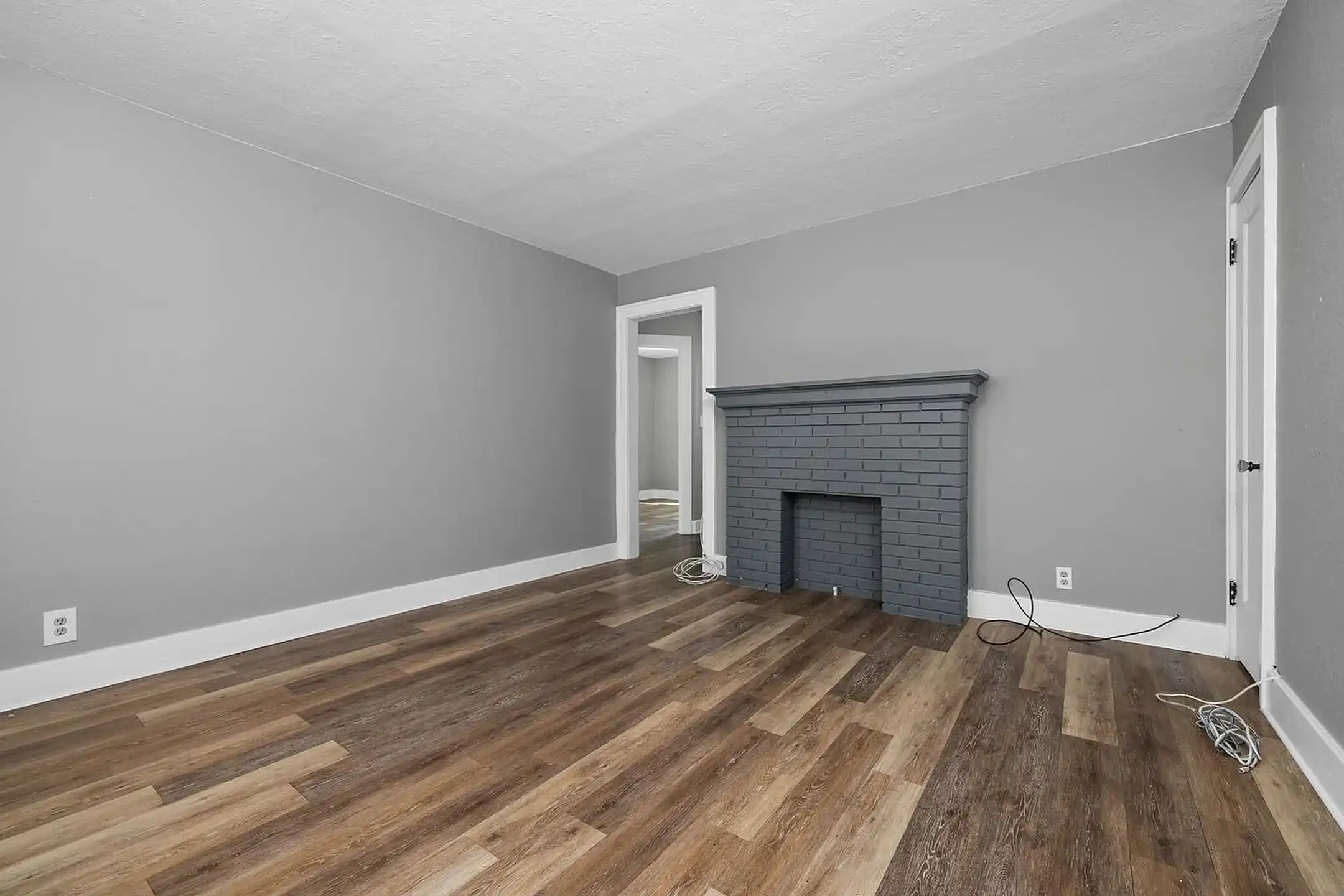 Colvin View Apartments - Buffalo, NY 14216 | ApartmentGuide.com