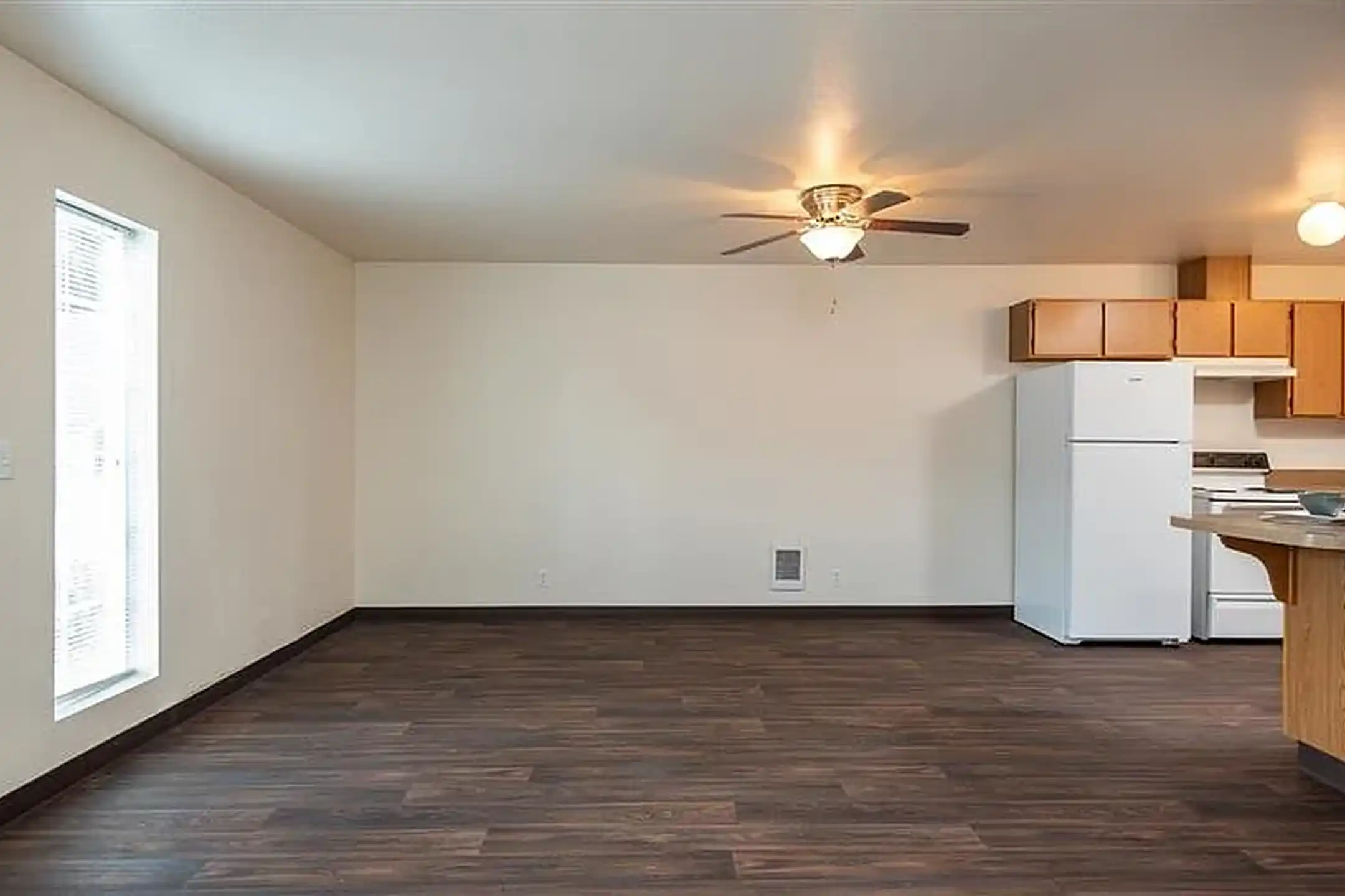 Lancaster Commons - Salem, OR 97305 | ApartmentGuide.com