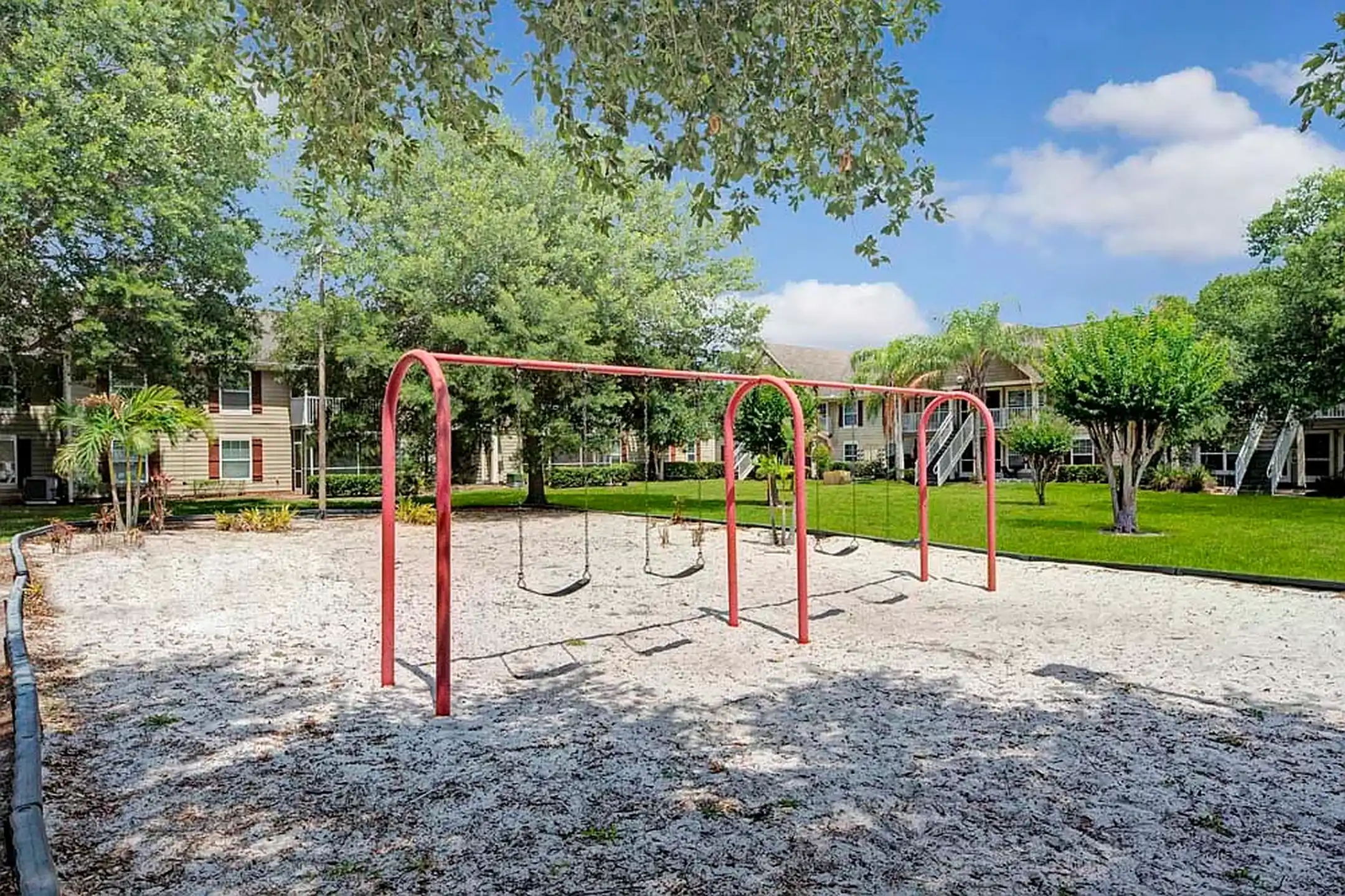 Signal Pointe - Winter Park, FL 32792 | ApartmentGuide.com