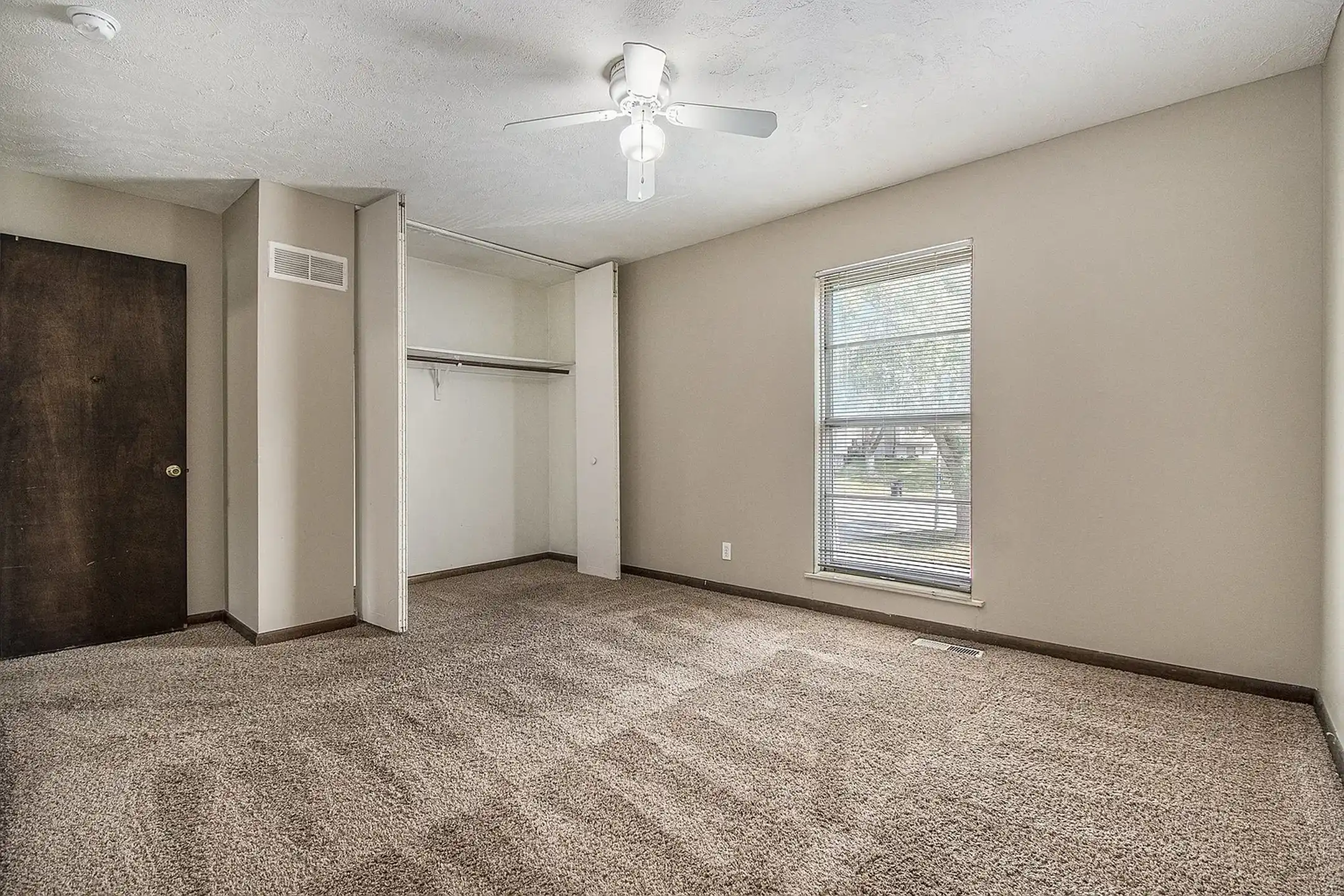 Beacon Hill - Omaha, NE 68134 | ApartmentGuide.com
