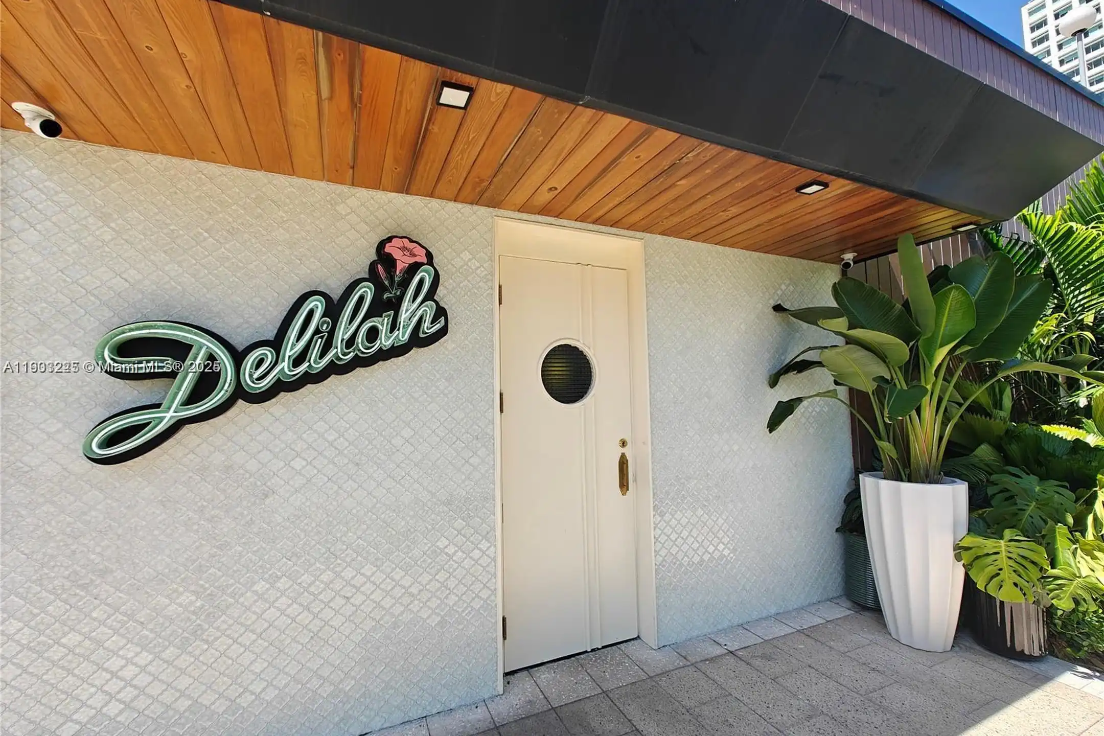 801 Brickell Bay Dr unit 970 - Miami, FL 33131 | ApartmentGuide.com