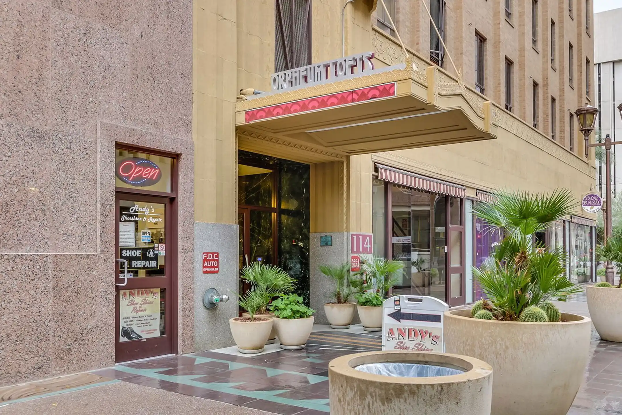 114 W Adams St unit 610 - Phoenix, AZ 85003 | ApartmentGuide.com