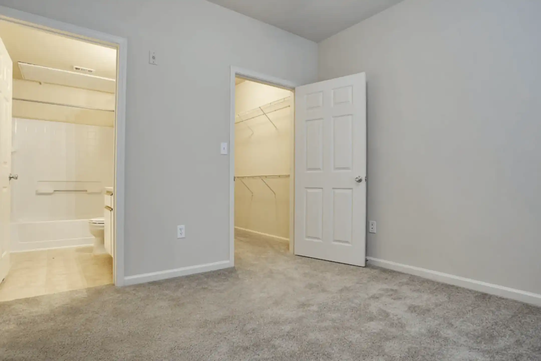 Addison Park - Arlington, TX 76001 | ApartmentGuide.com