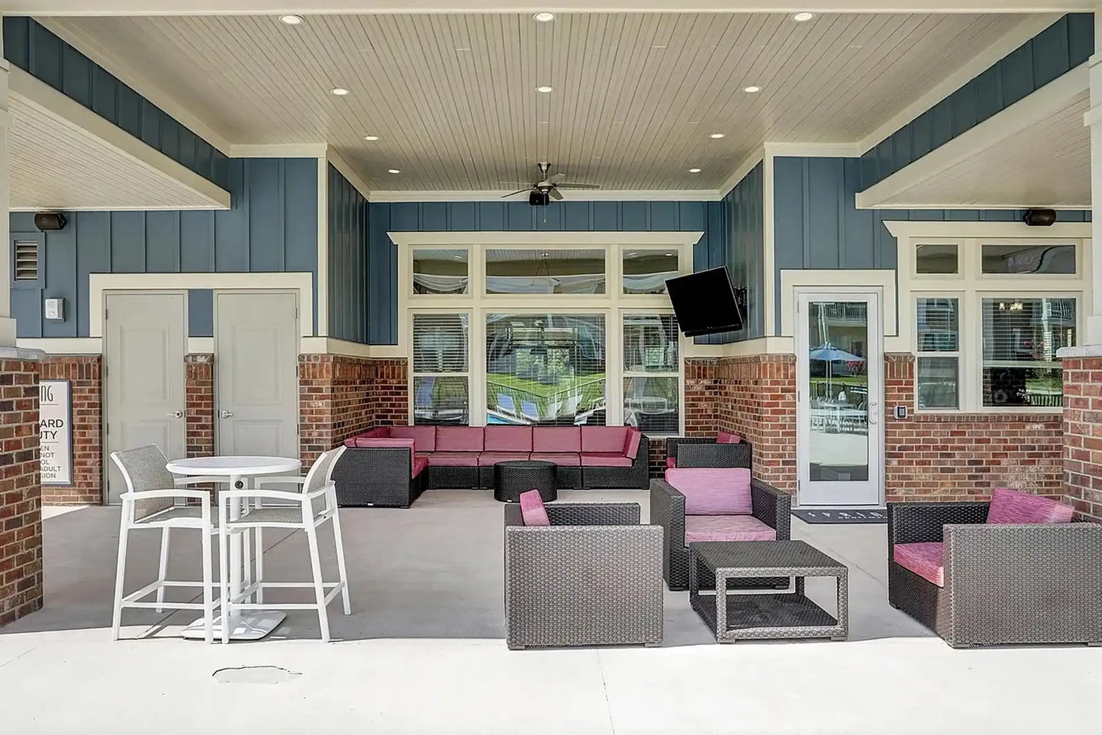 Springs at Lockport - Lockport, IL 60441 | ApartmentGuide.com