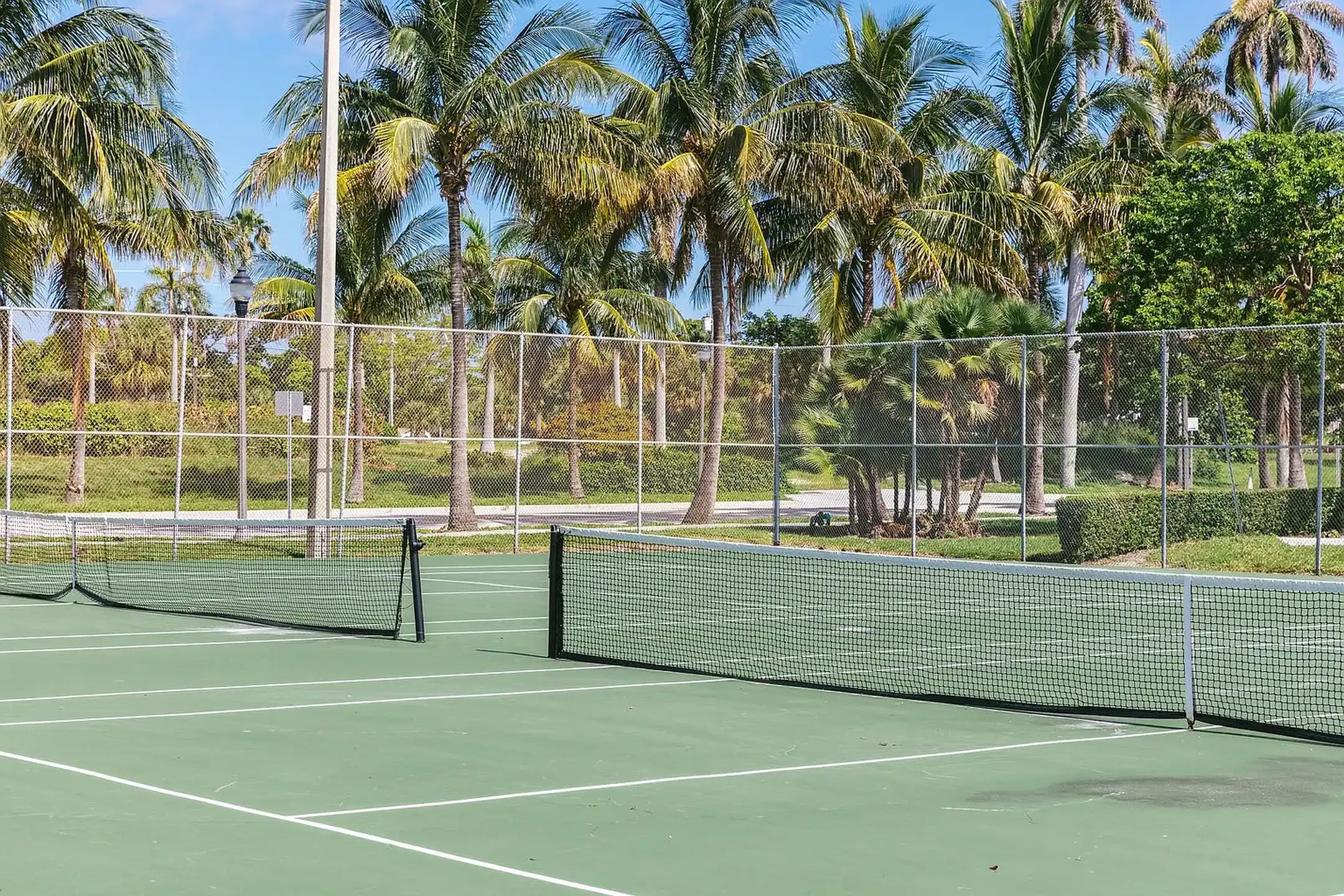 The Pershing - West Palm Beach, FL 33407 | ApartmentGuide.com