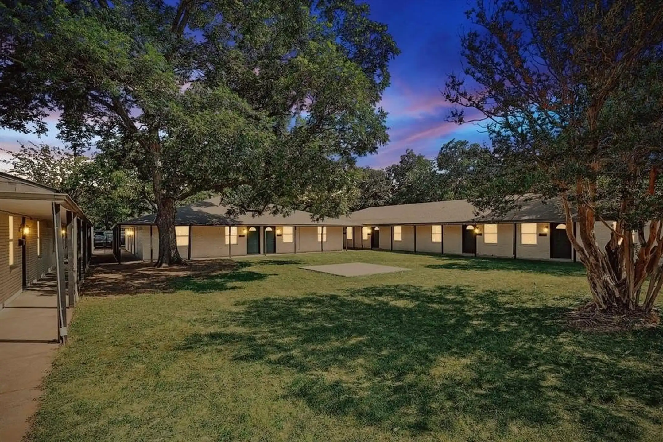 614 W Heard St #12 - Cleburne, TX 76033 | ApartmentGuide.com